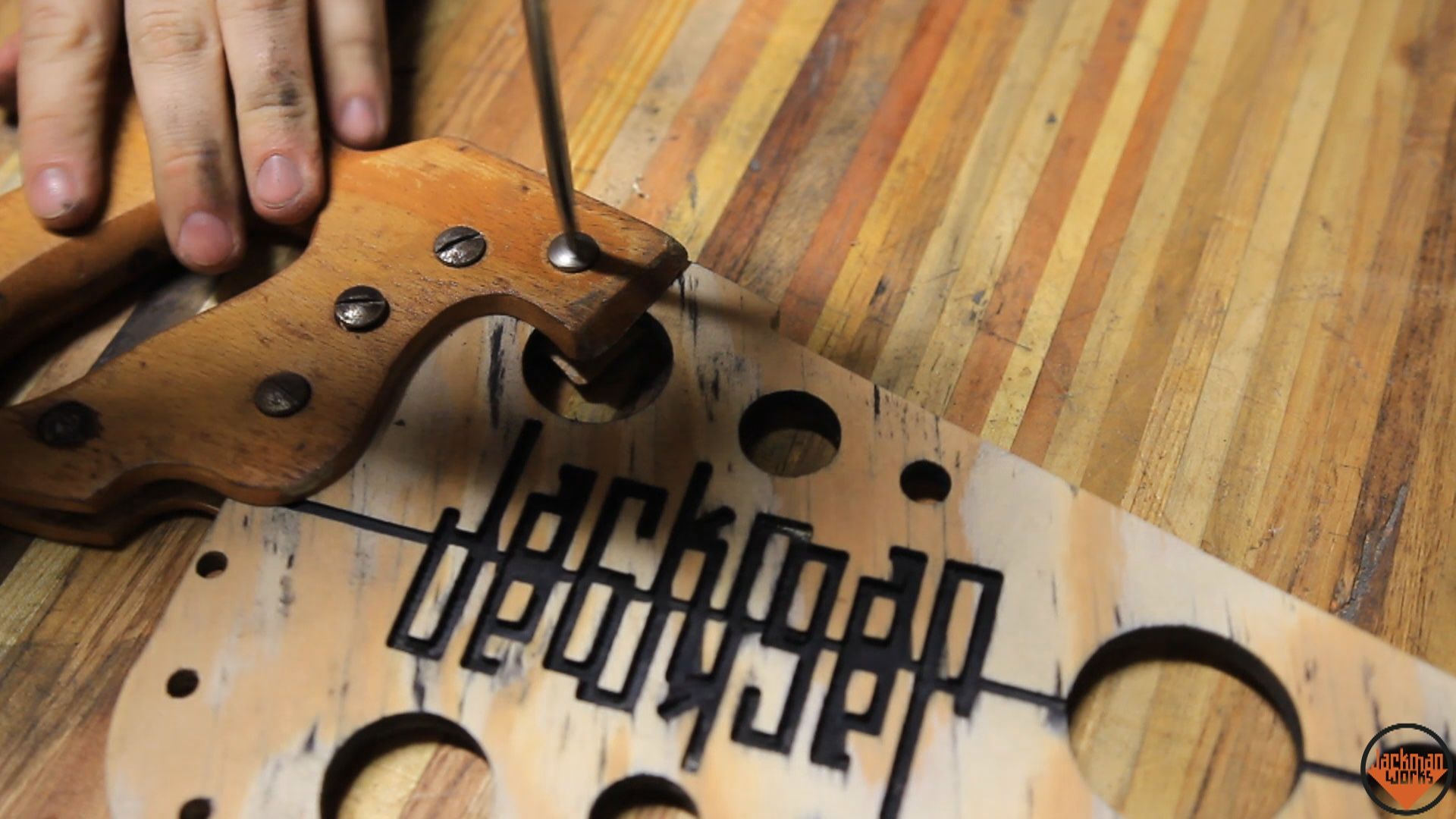 The Handsaw Push Stick (3 in 1!) : 6 Steps (with Pictures) - Instructables