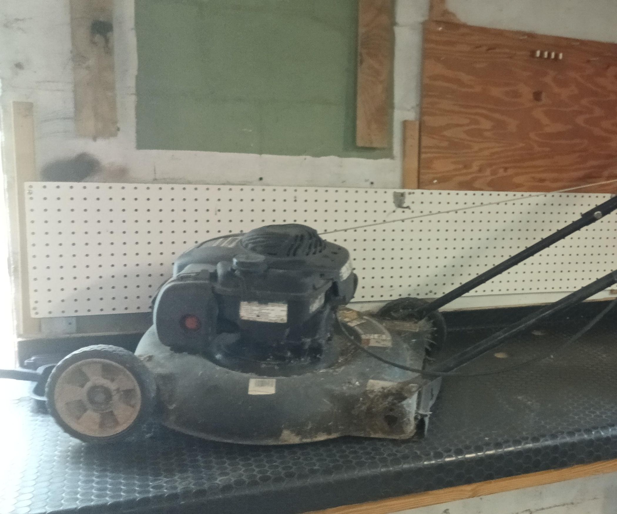 Recycled Lawn Mower Engine. : 5 Steps - Instructables