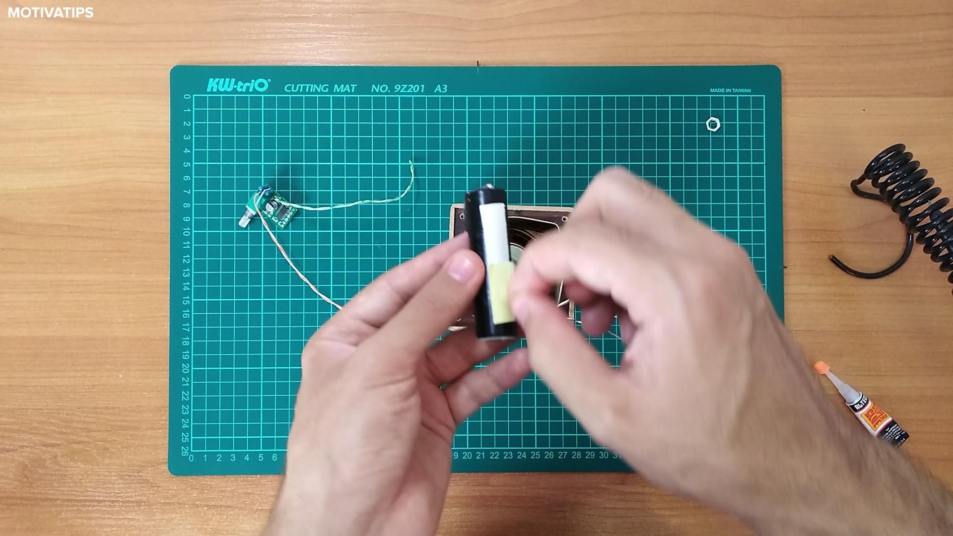 DIY Bluetooth Speaker (how-to) : 4 Steps (with Pictures) - Instructables