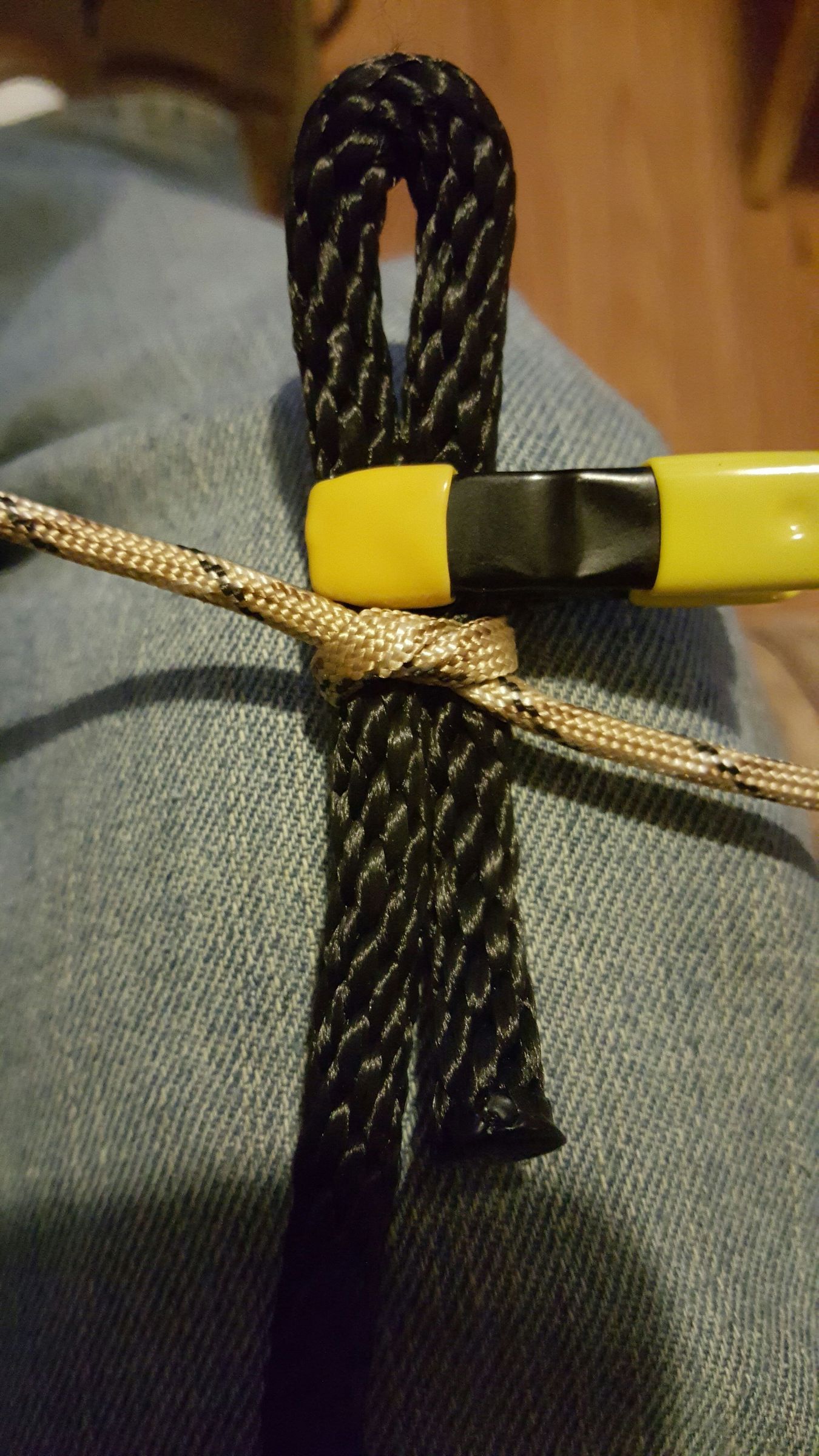 Rope and Paracord Bosal or Indian Side Pull : 10 Steps - Instructables