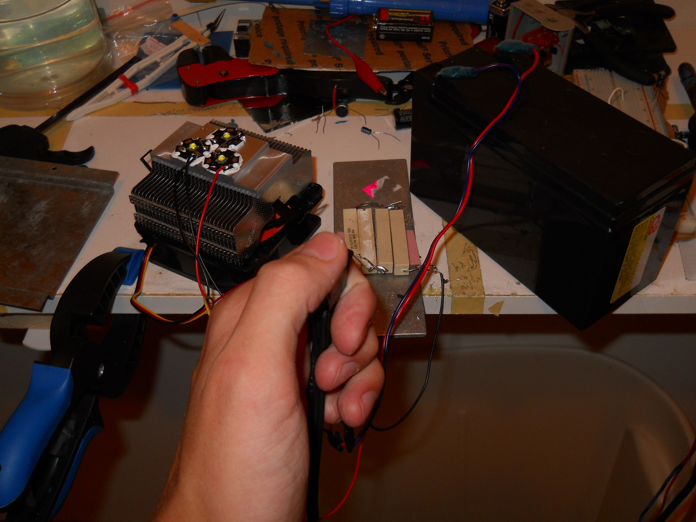 3000 Lumen Flashlight : 3 Steps - Instructables