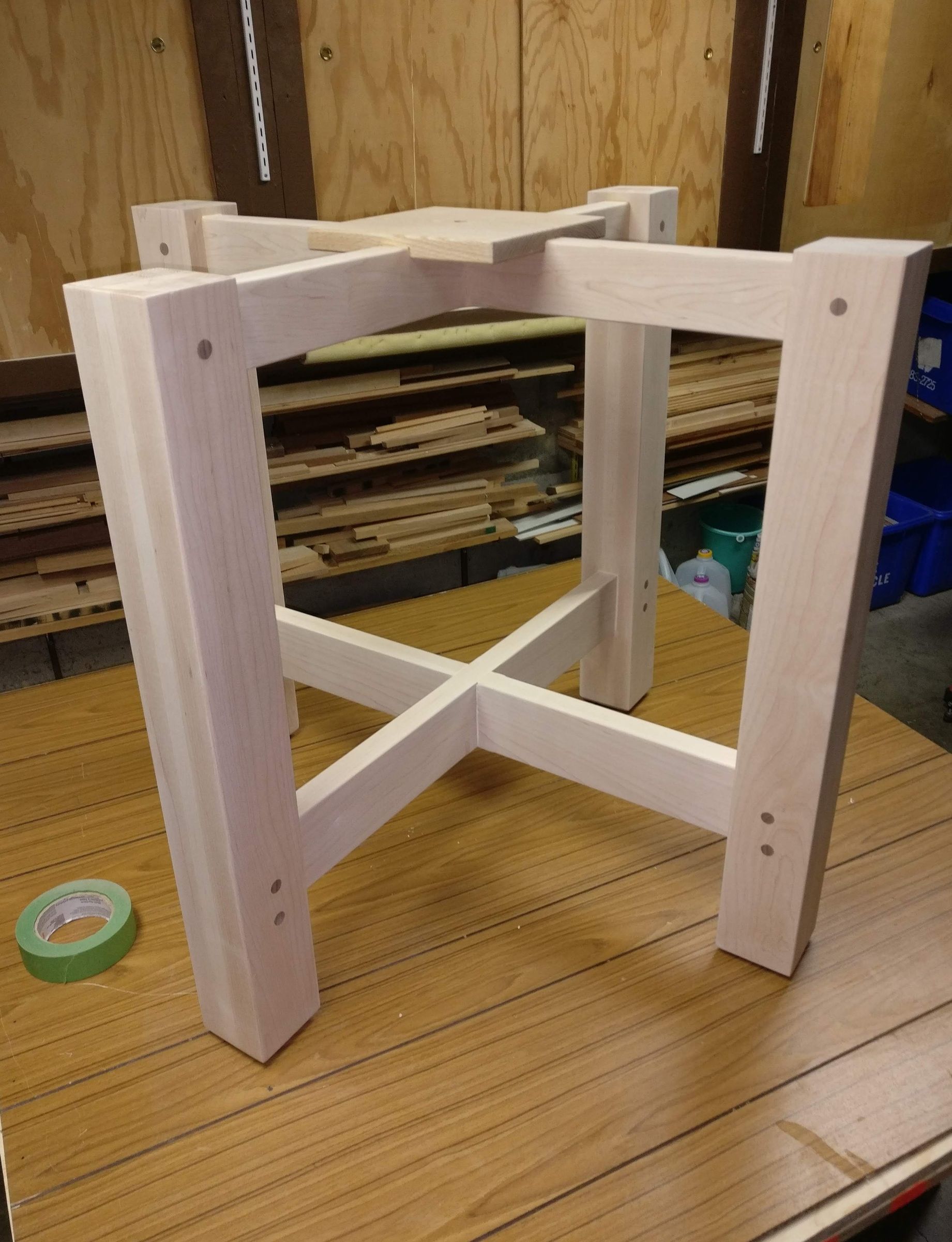 Make a Large Round Dining Table With Turntable : 10 Steps (with ...