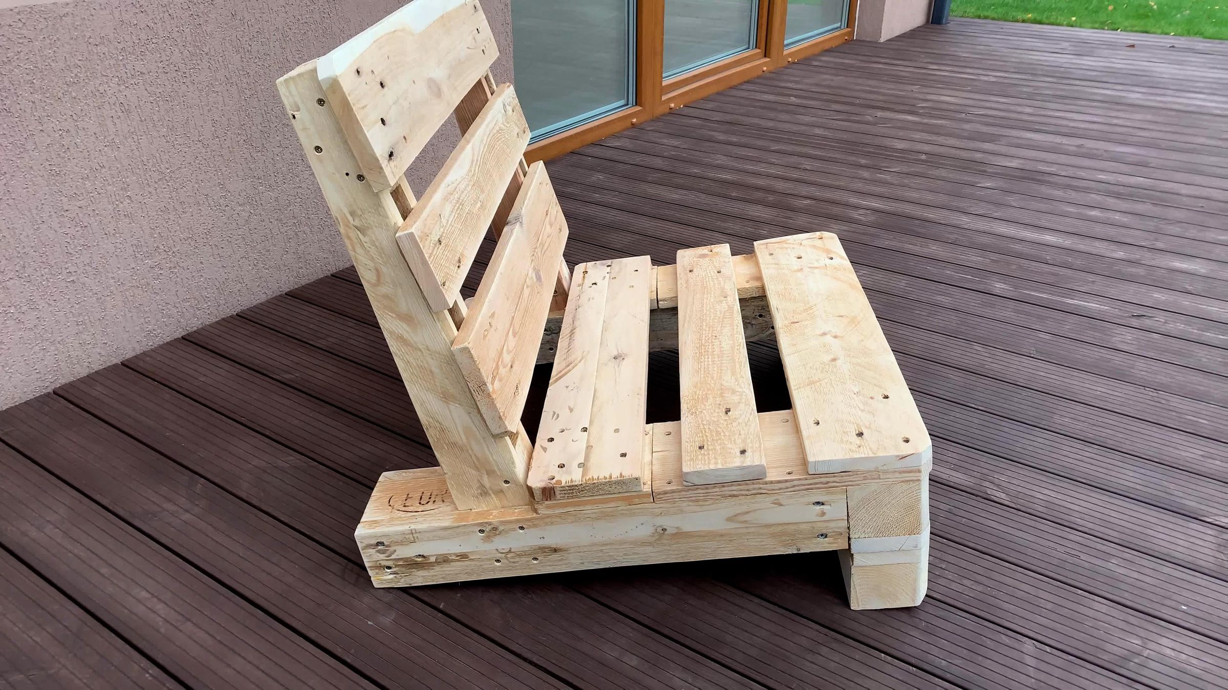 A Deck Chair Made From Pallet Wood Leftovers : 10 Steps (with Pictures ...