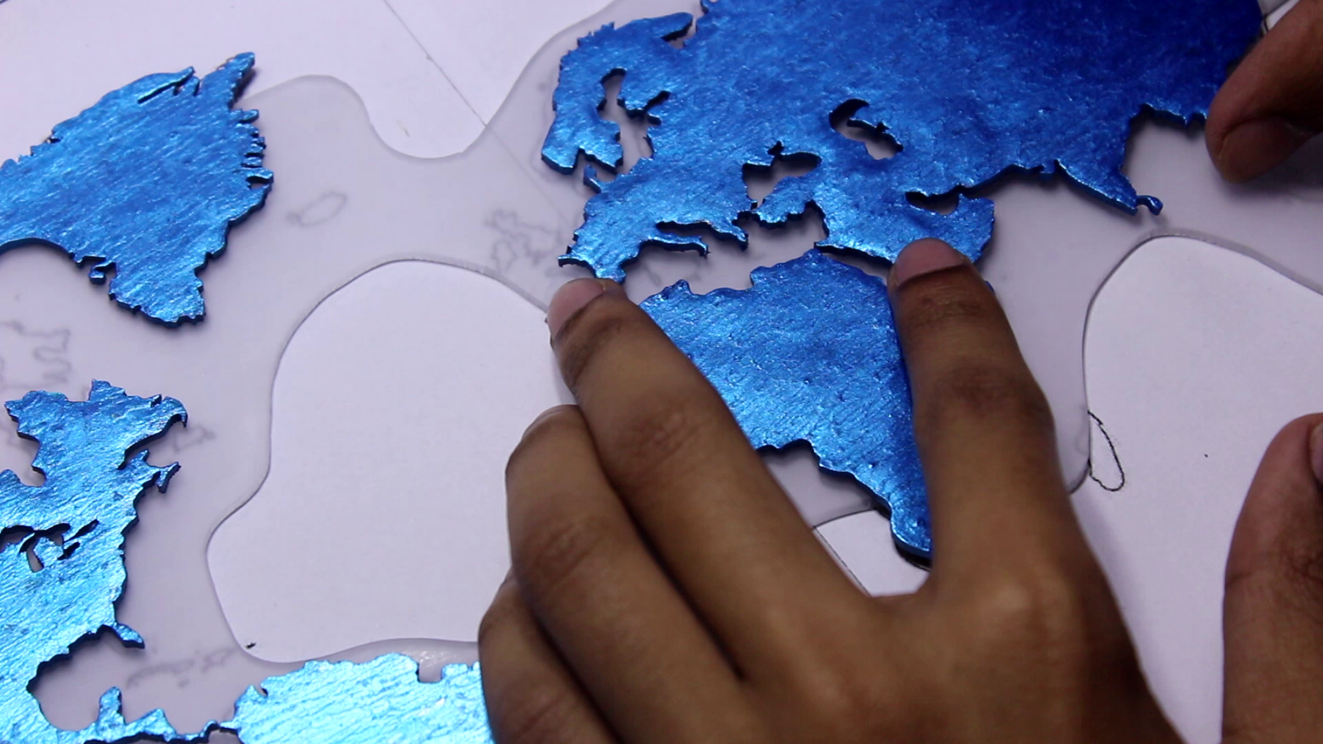 Backlit World Map From an Old PVC Pipe : 15 Steps (with Pictures ...