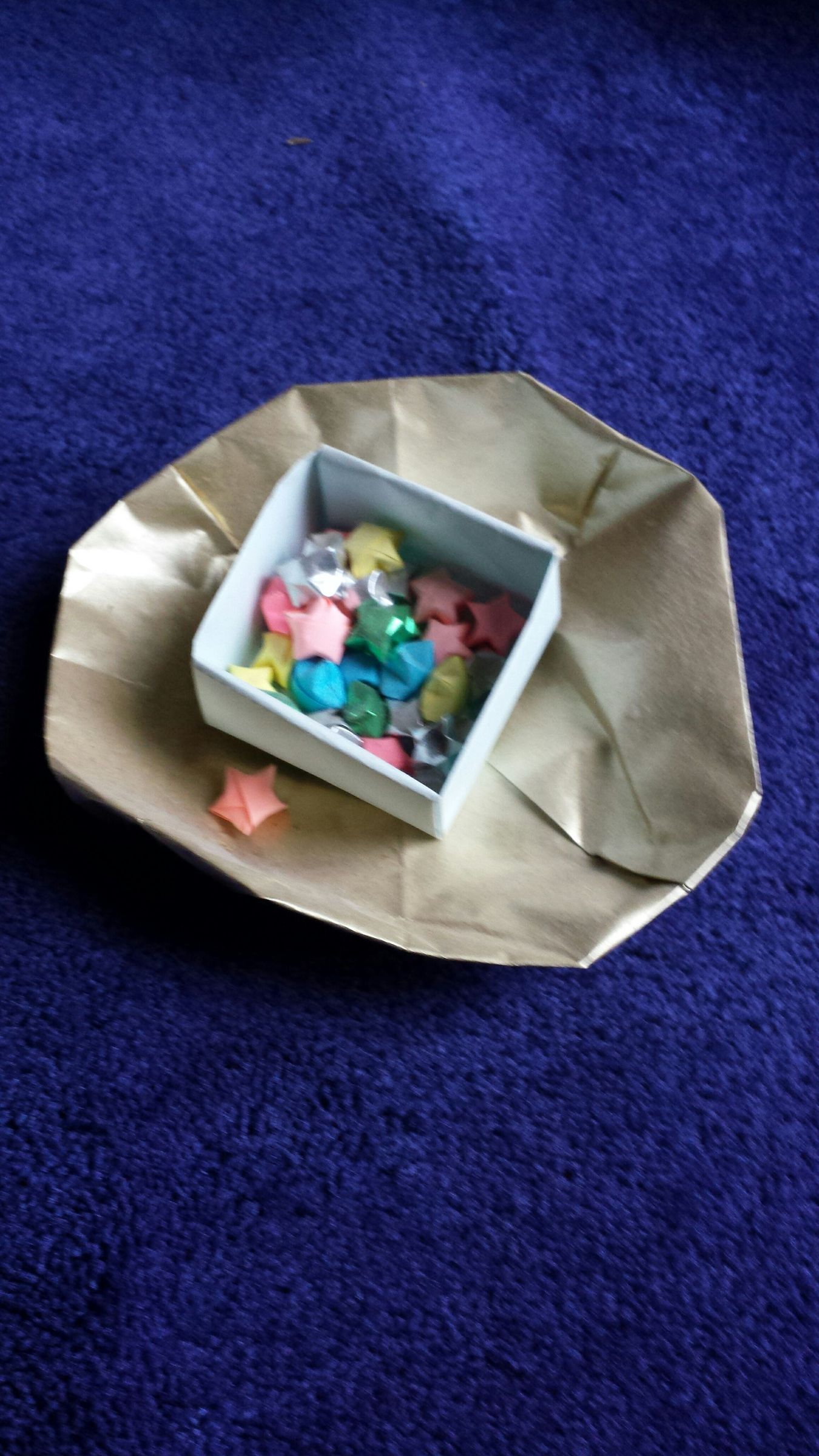 DIY Lucky Stars // Paper Star : 5 Steps (with Pictures) - Instructables