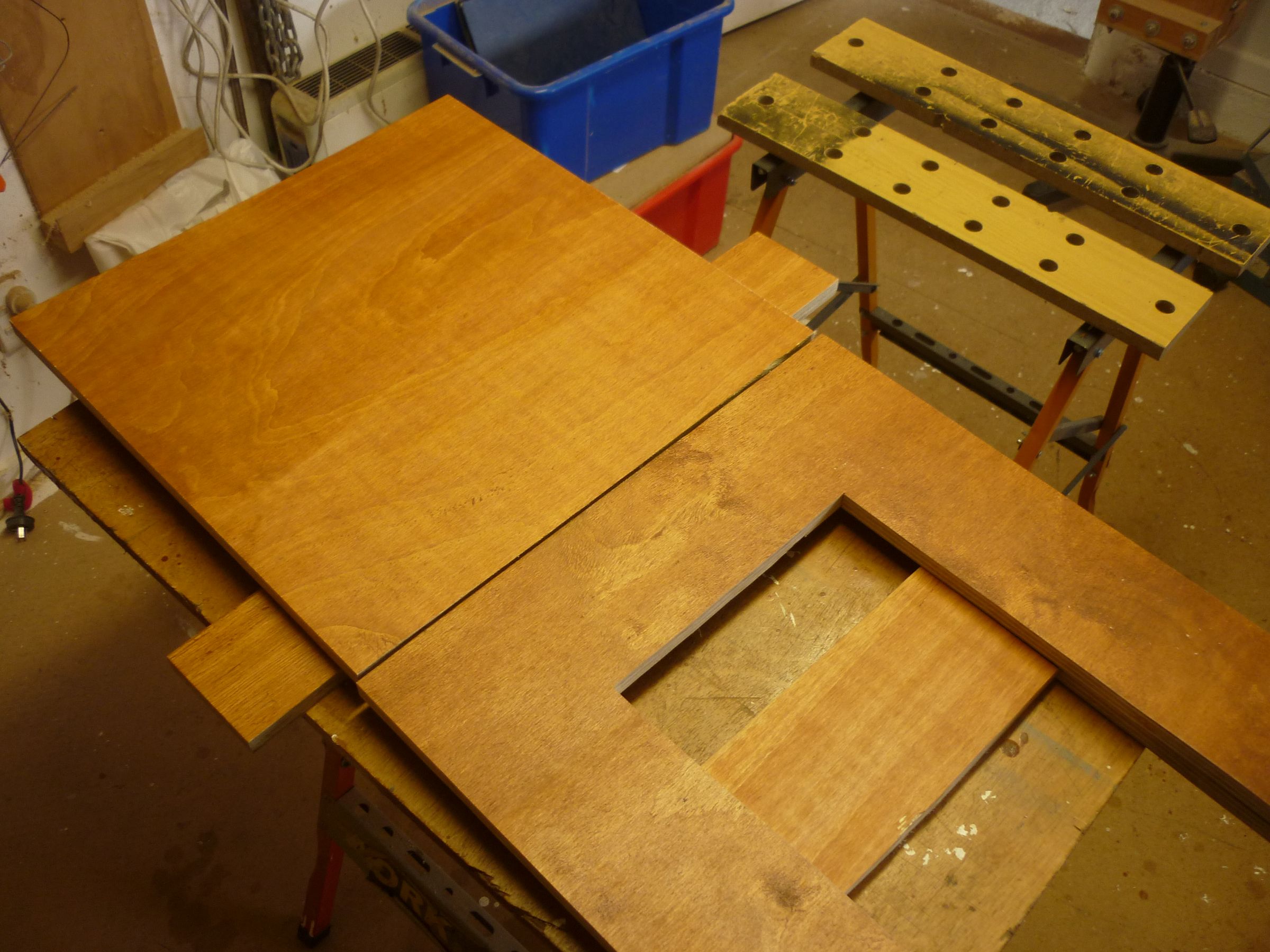 Collapsible Z-Shaped Side Table : 7 Steps (with Pictures) - Instructables