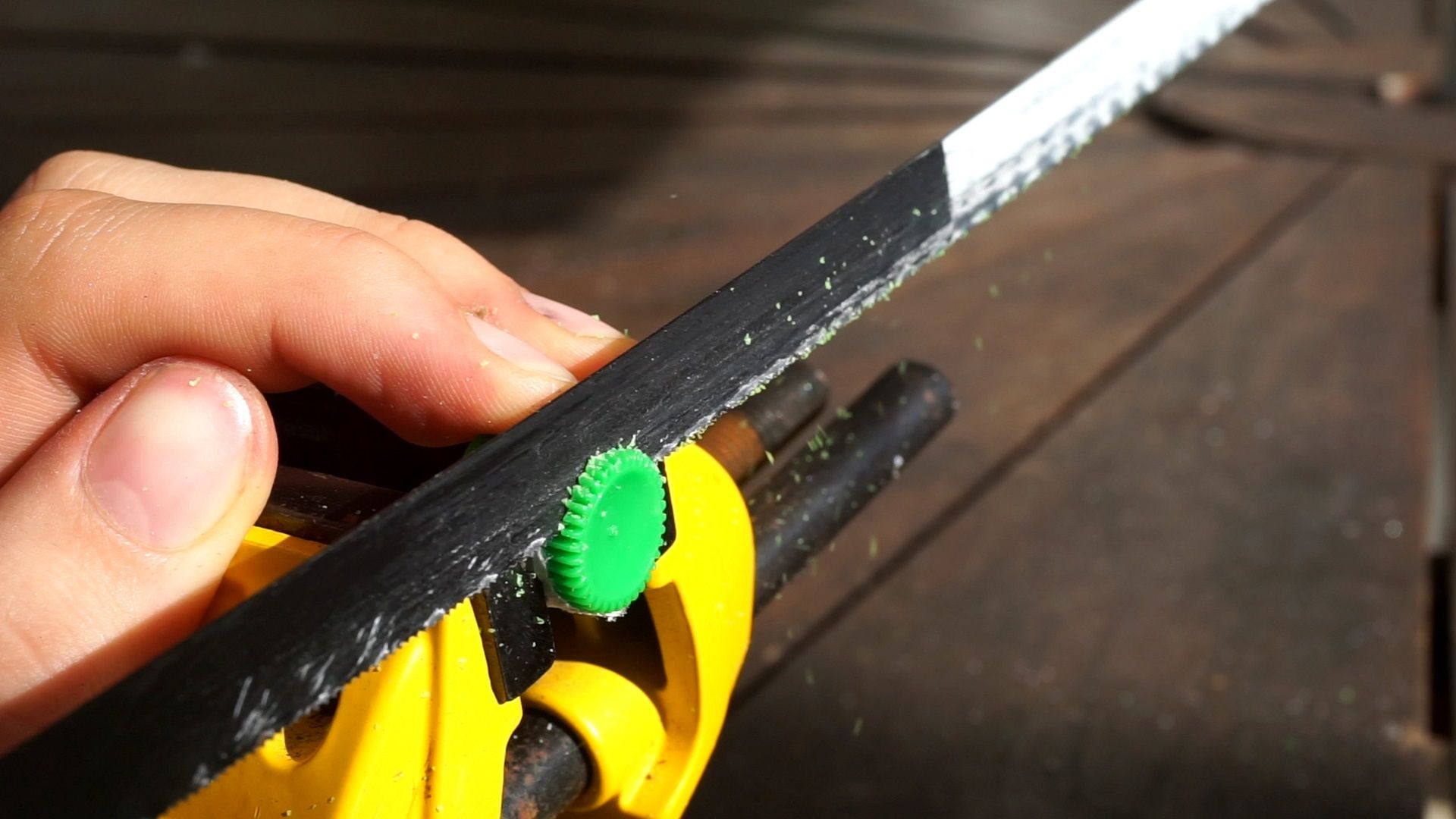 DIY SURVIVAL CONTAINERS FROM CO2 CARTIGES : 8 Steps (with Pictures ...