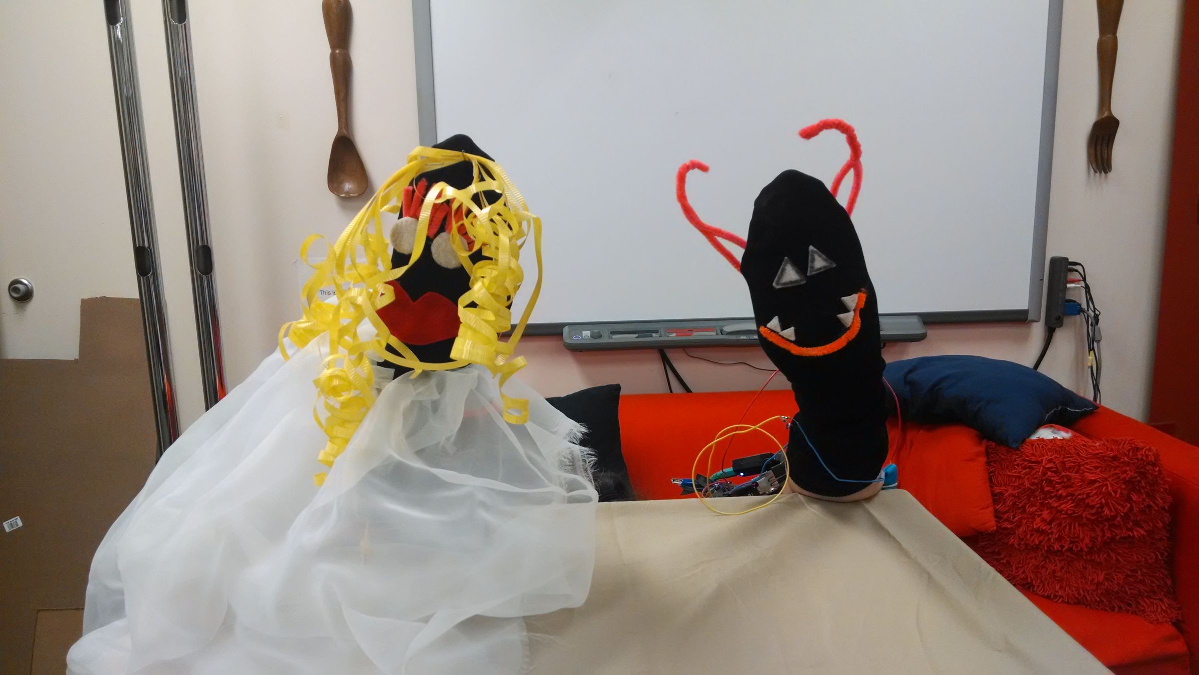 Happy Feet: Interactive Performances! : 5 Steps - Instructables