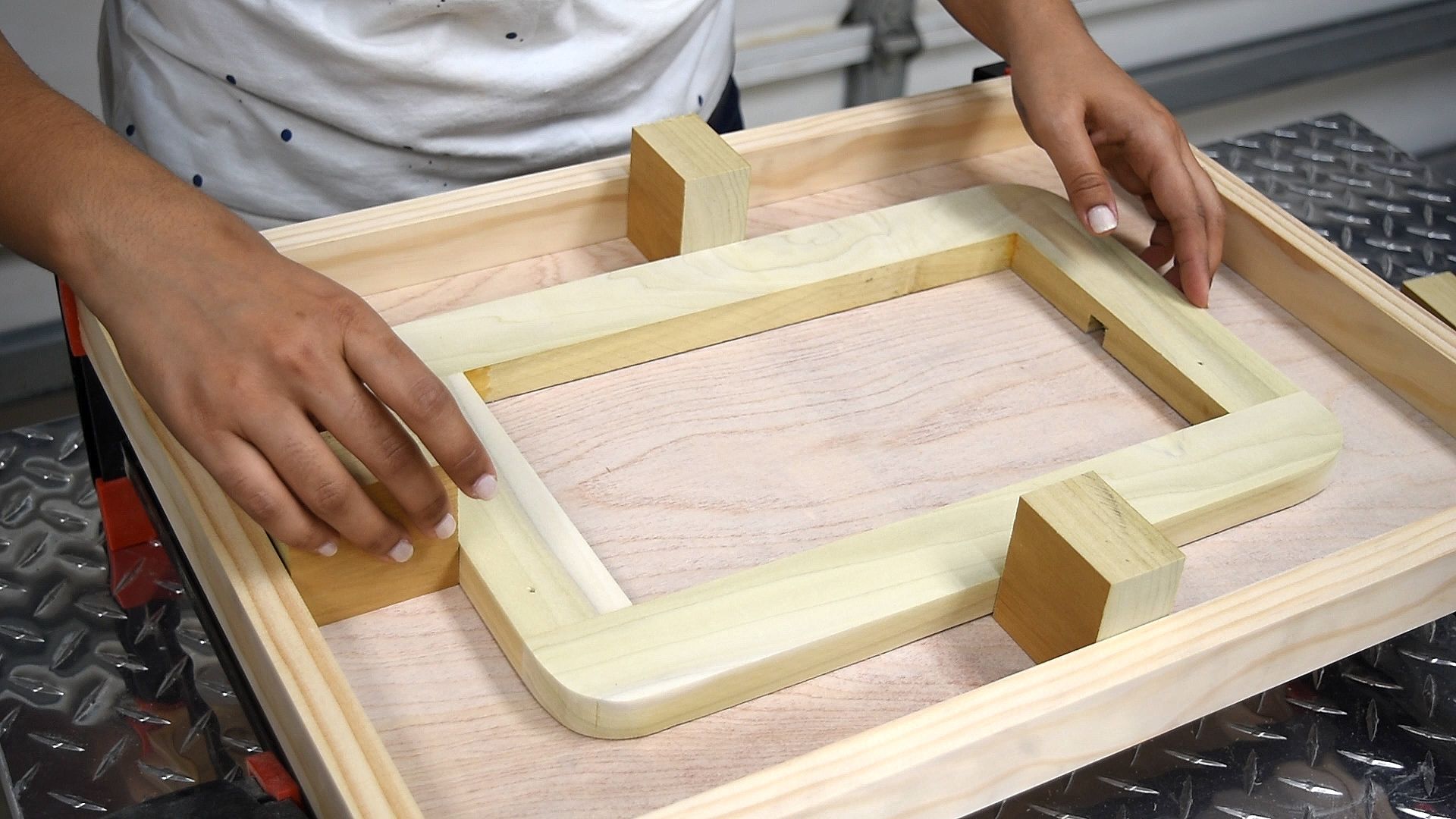 Epoxy Resin Wall Art With LEDs : 8 Steps (with Pictures) - Instructables