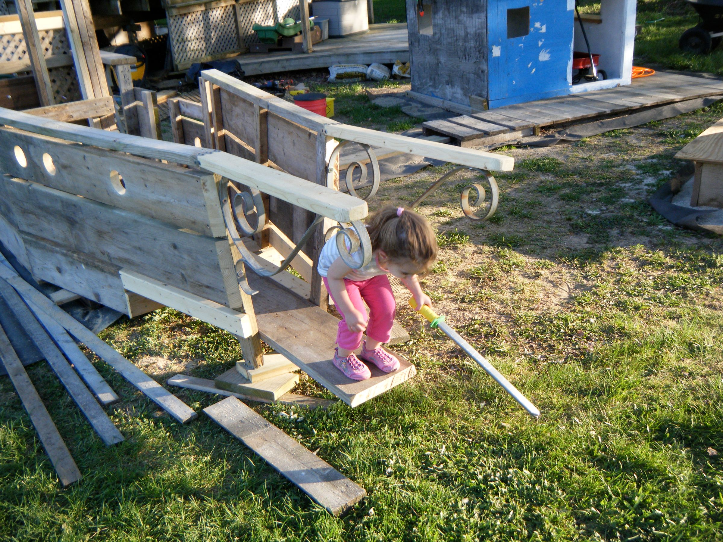 Pallet Pirate Ship : 25 Steps (with Pictures) - Instructables