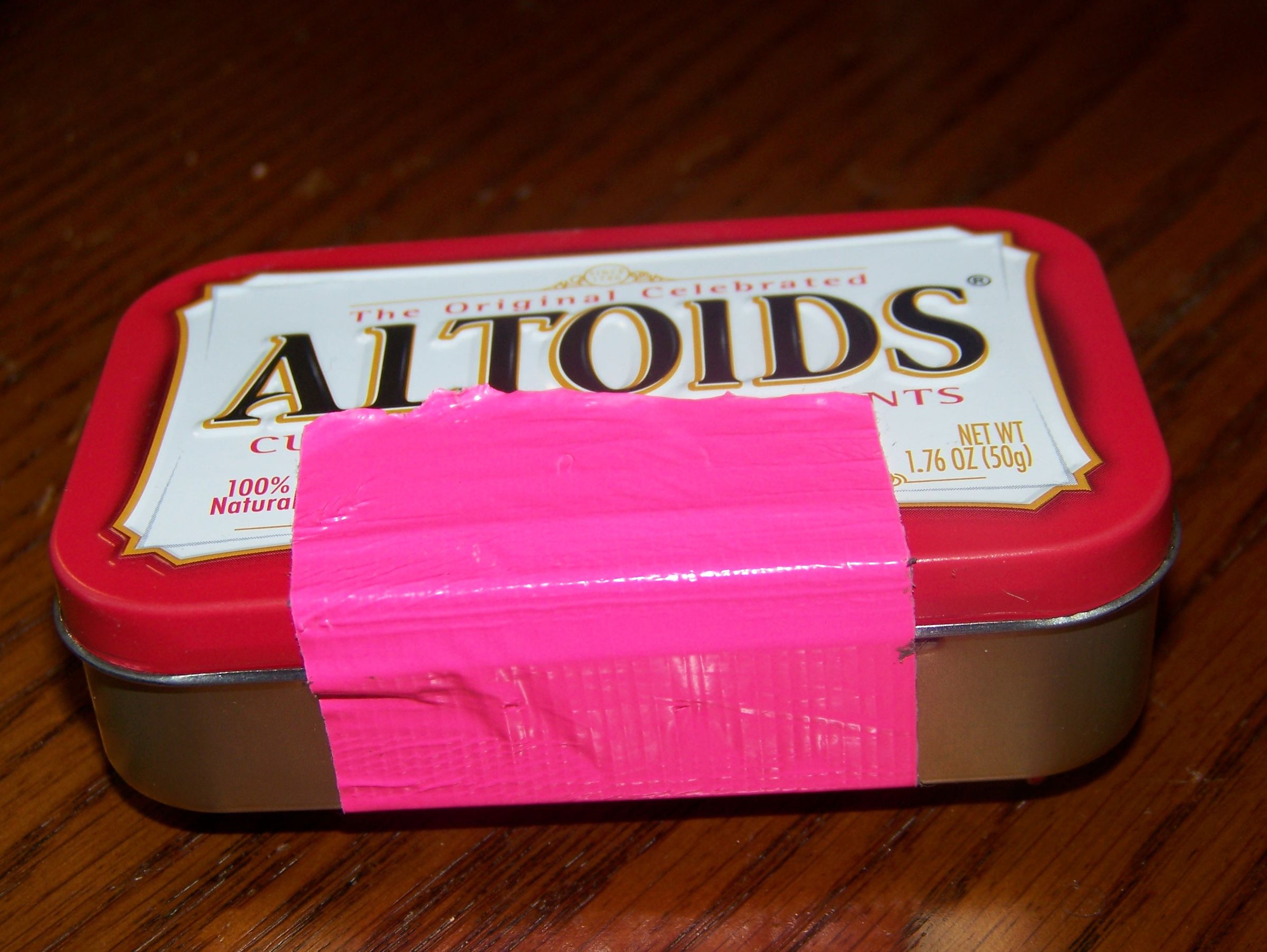 The EVERYDAY Altoids Survival Kit. - Instructables