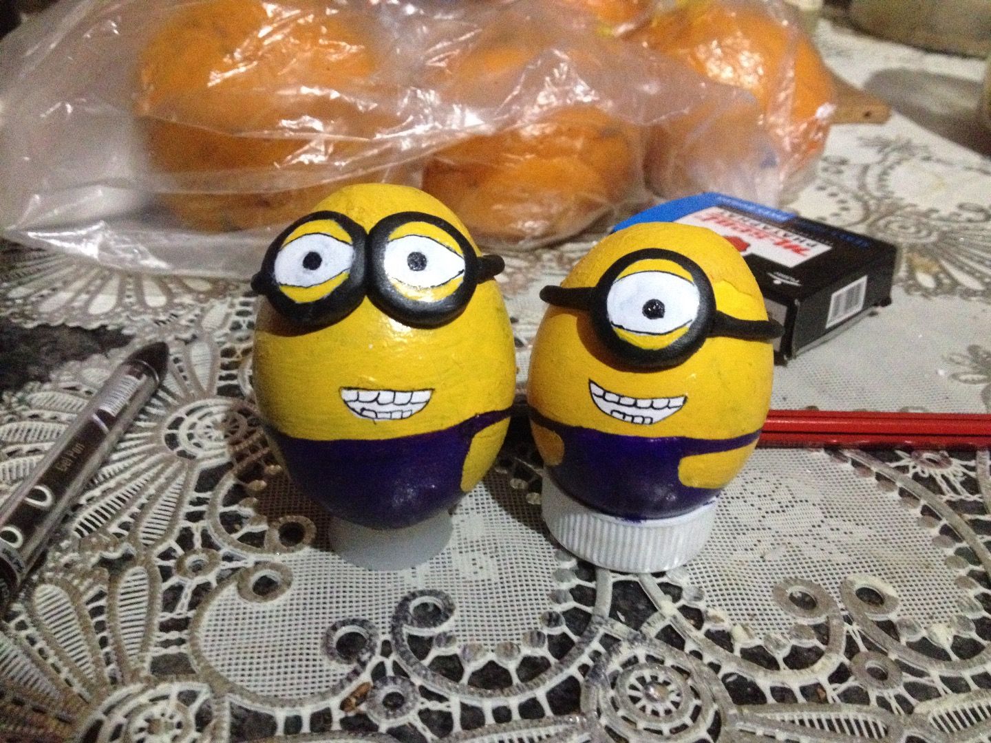 Egg Minion : 6 Steps (with Pictures) - Instructables
