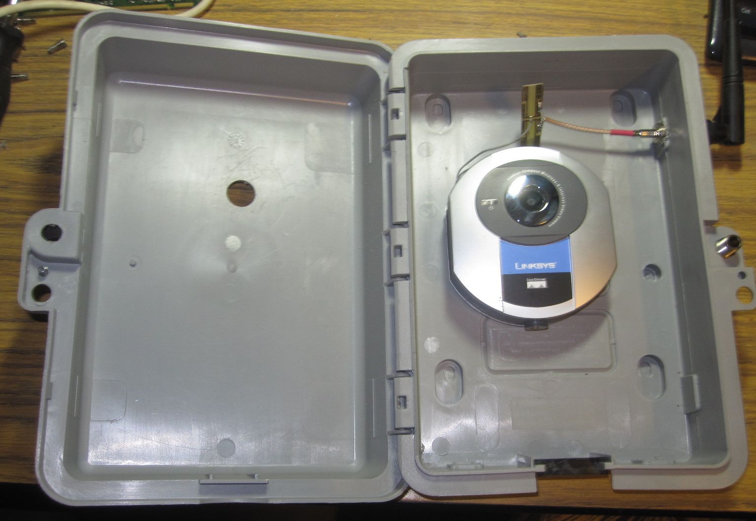 $4 Dollars Outdoor Enclosure for a Linksys WVC54GC Wireless IP ...