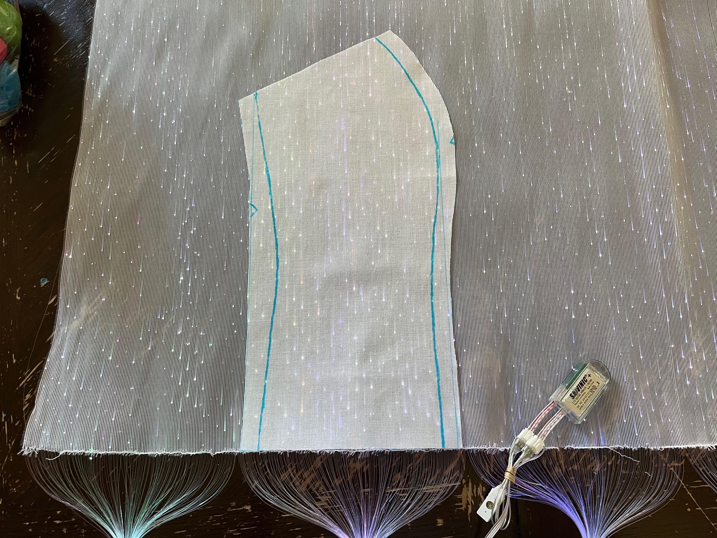 Color-Changing Prom Dress With Magic Wand : 9 Steps (with Pictures ...