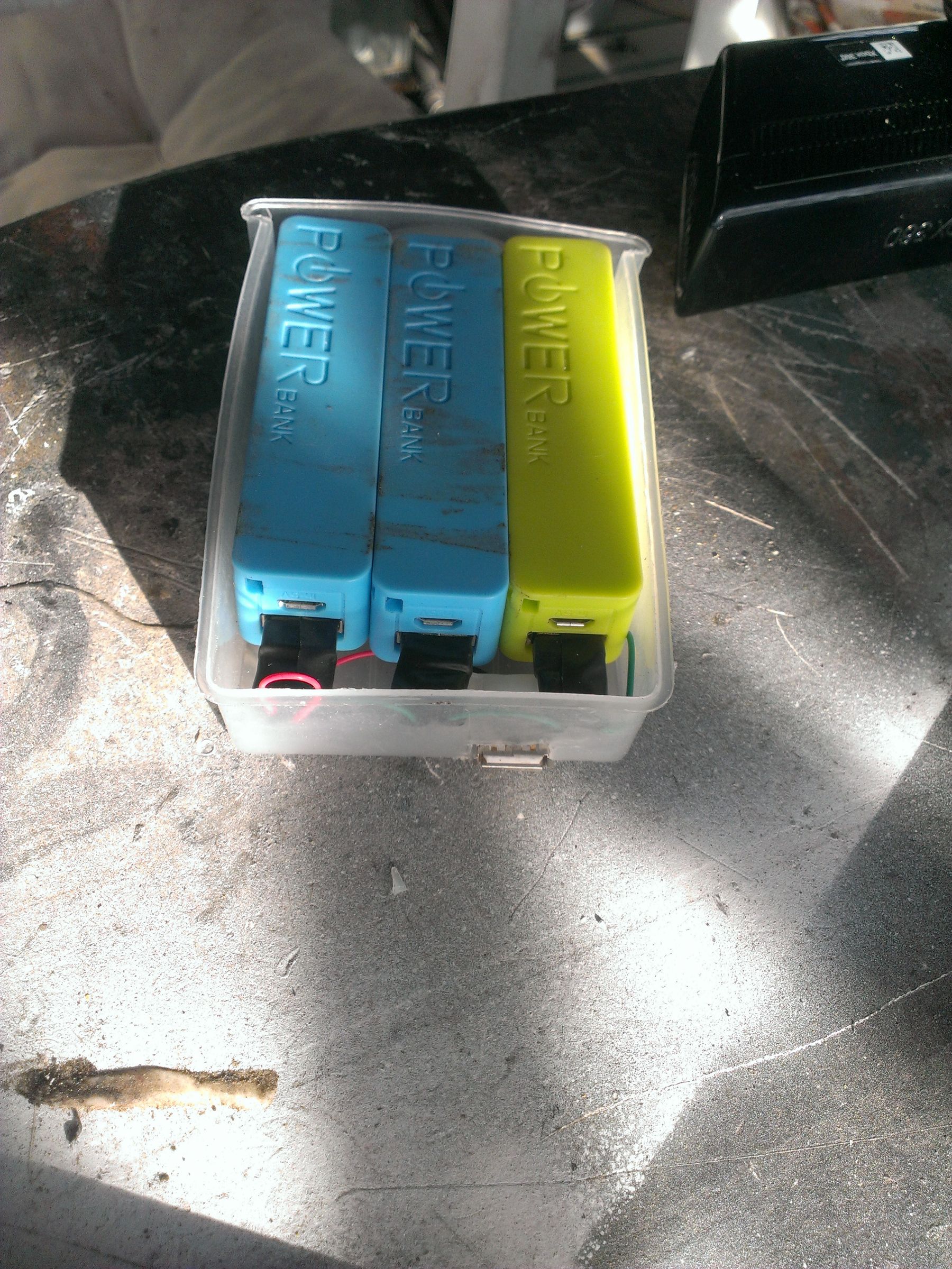 Microsoft Kinect Portable Power Supply on a Dollar Store Budget... : 9 ...