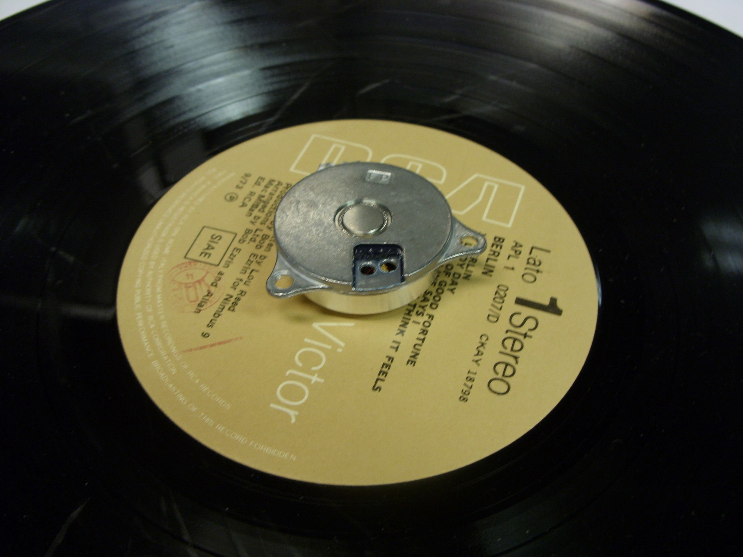 DIY DJ Turntable From Old Computer Parts : 12 Steps (with Pictures ...