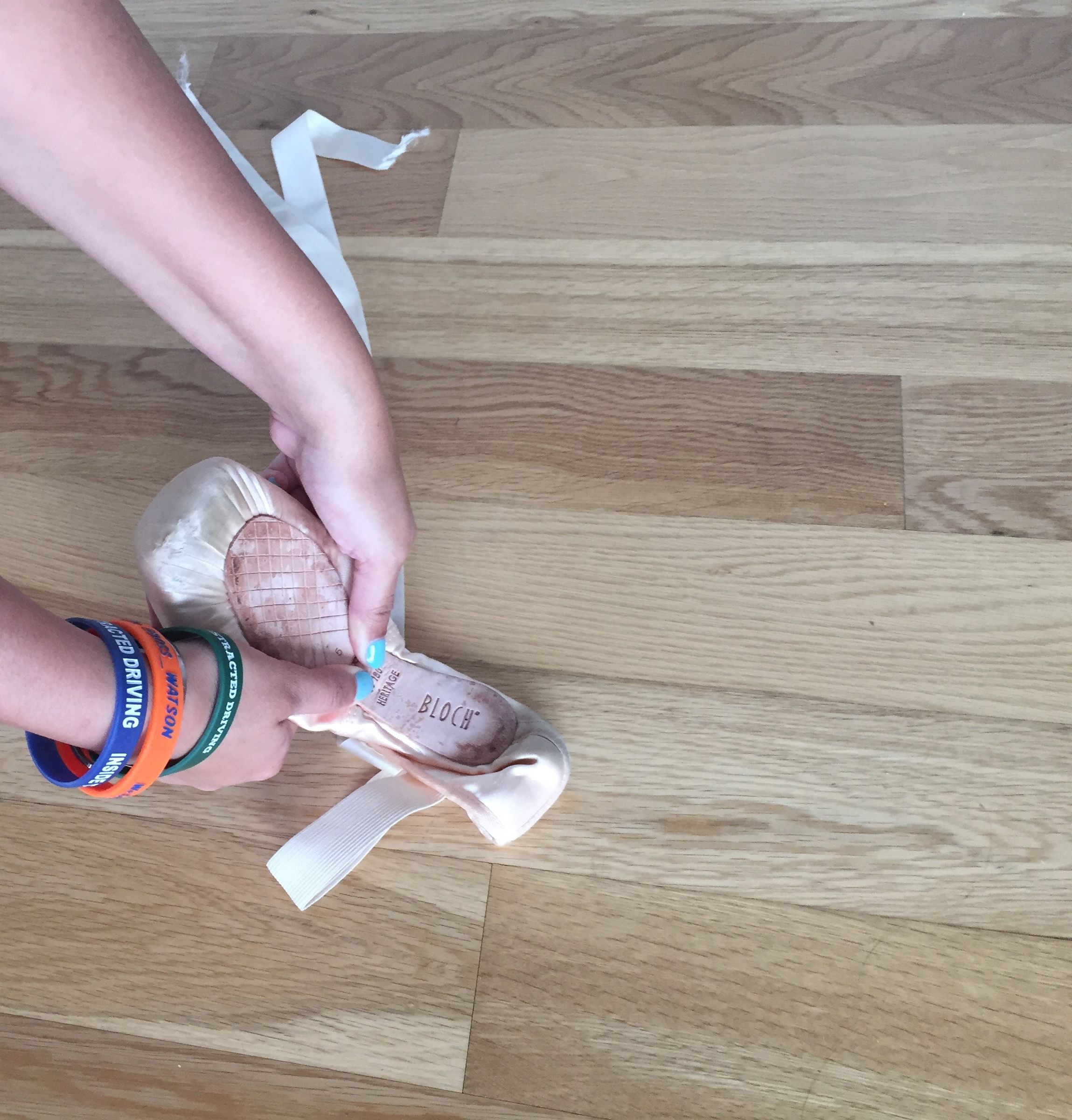 Preparing Your First Pointe Shoes : 7 Steps (with Pictures) - Instructables