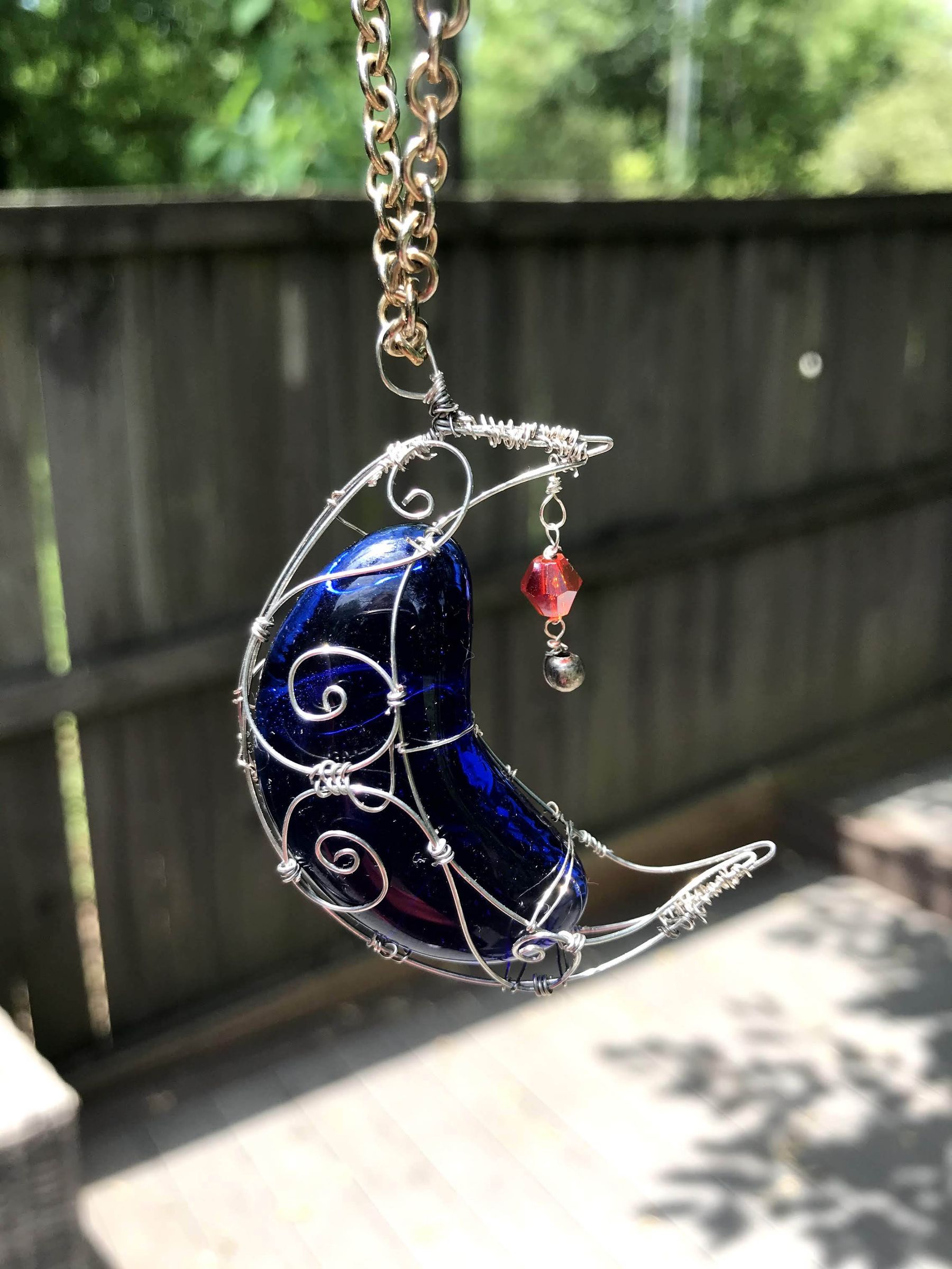 How to Design (and Finish!) a Wire Wrapped Moon Pendant : 8 Steps (with ...