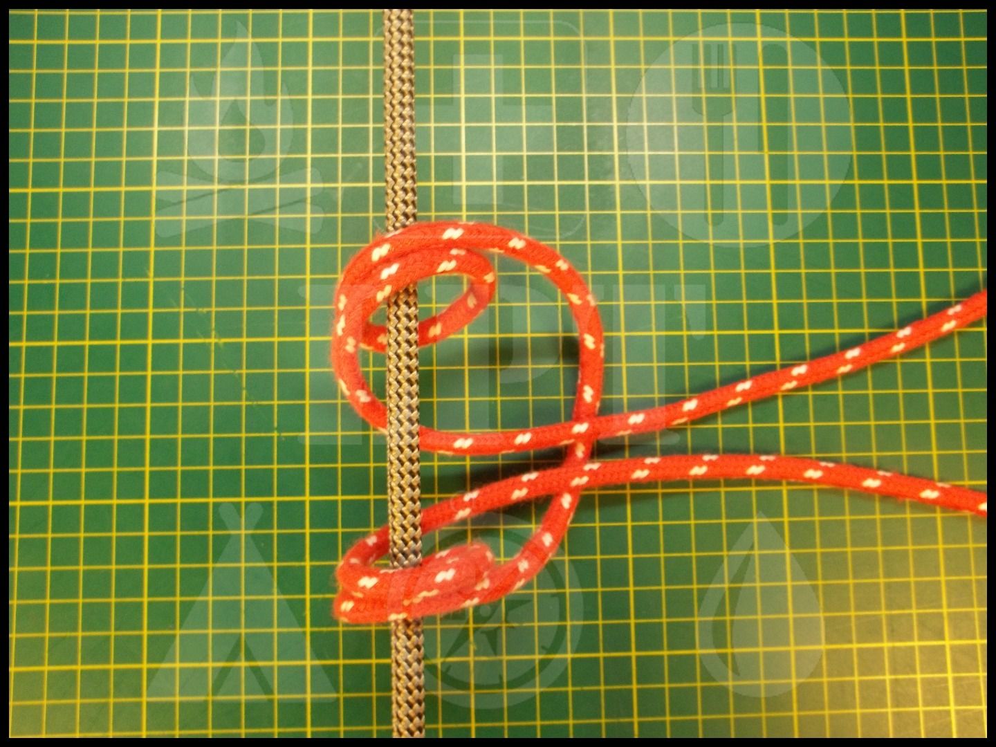 Quick Skills #3: 5 Simple Knots for Survival Part 3 : 5 Steps (with ...