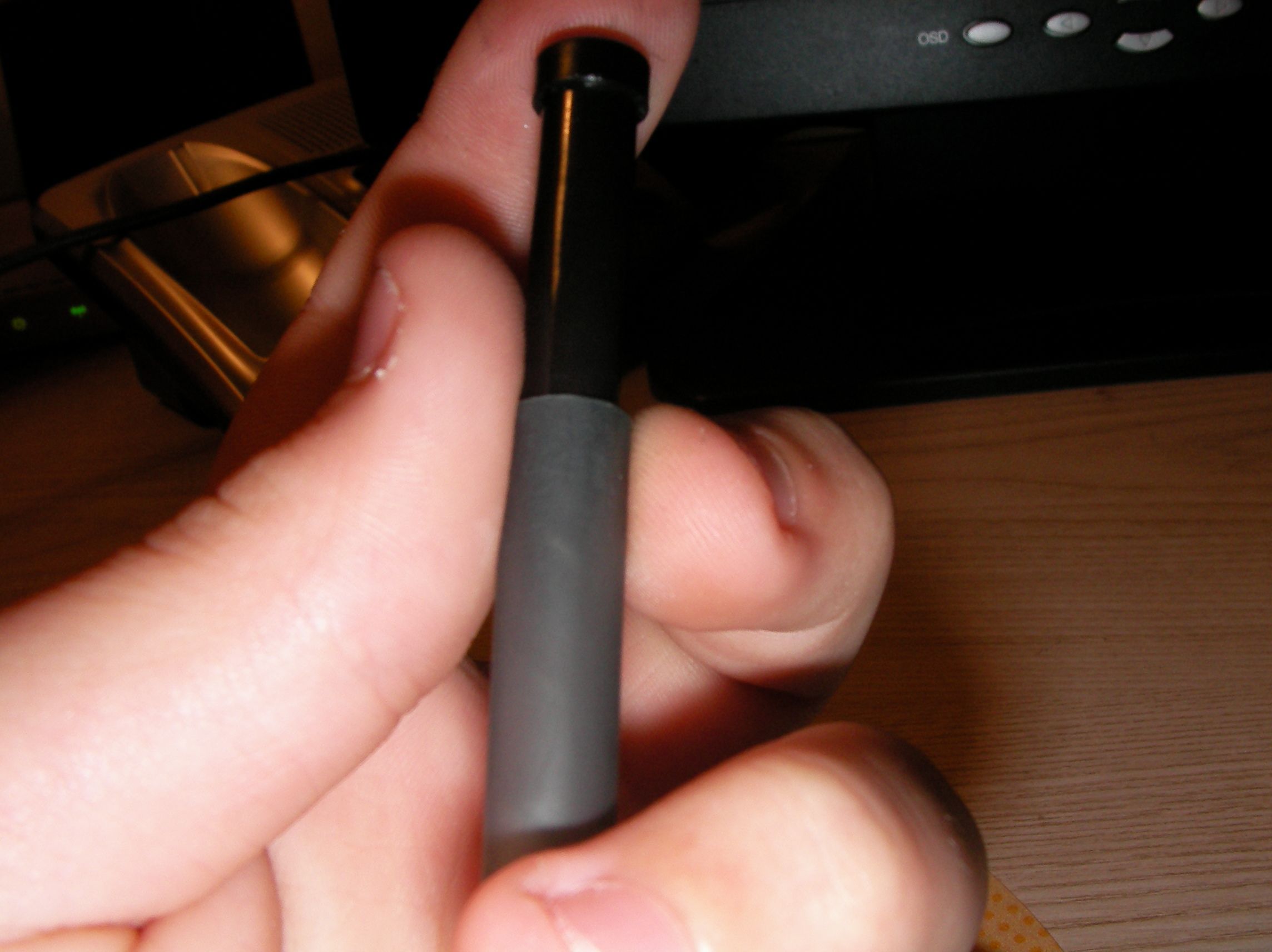 Fix a Bic "Clicky" Pen (Make a 'Clicky' Pen a Regular One) : 5 Steps ...