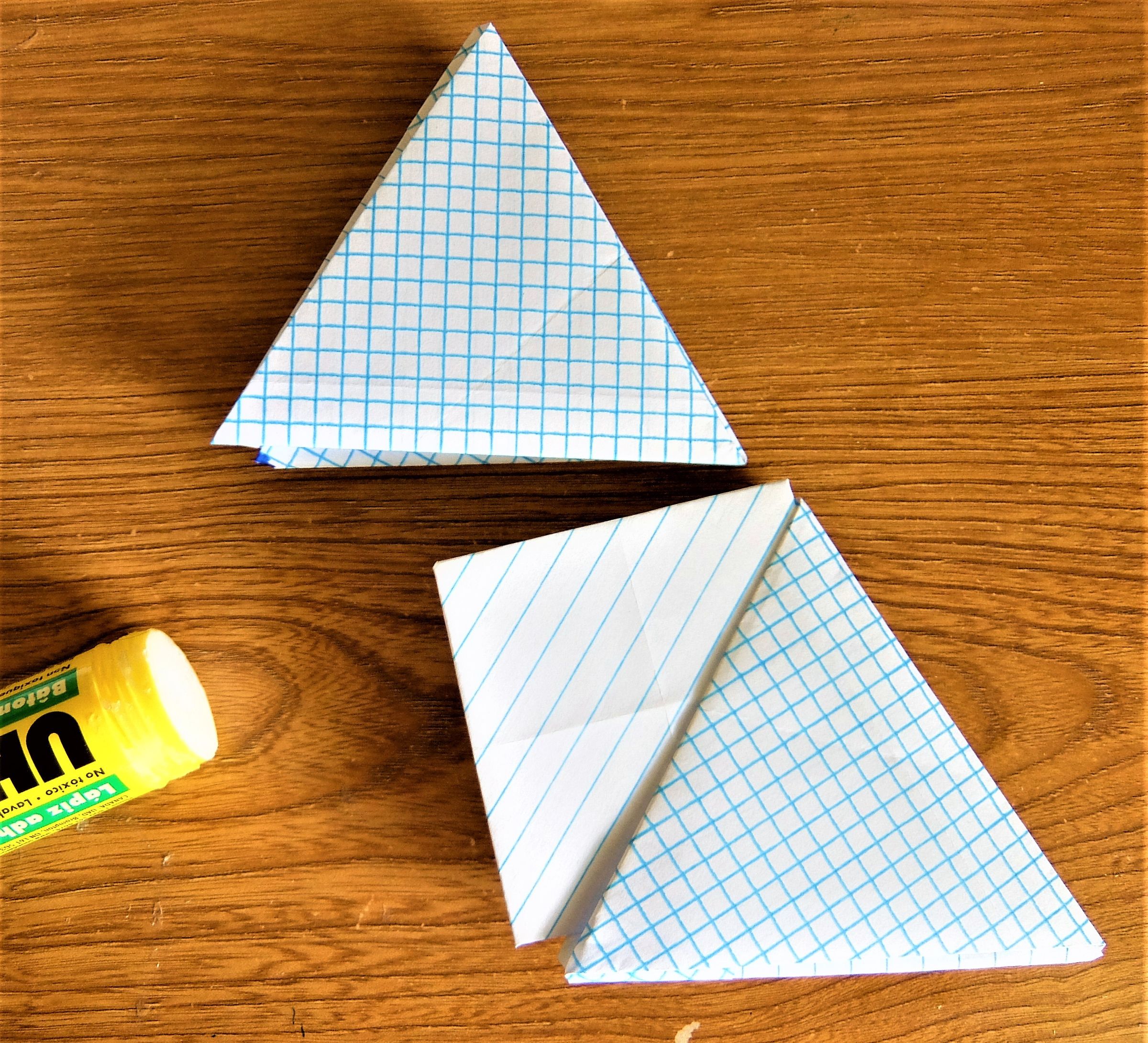Tetrahedron 3D Model DYI Using Graphing Papers : 6 Steps (with Pictures ...