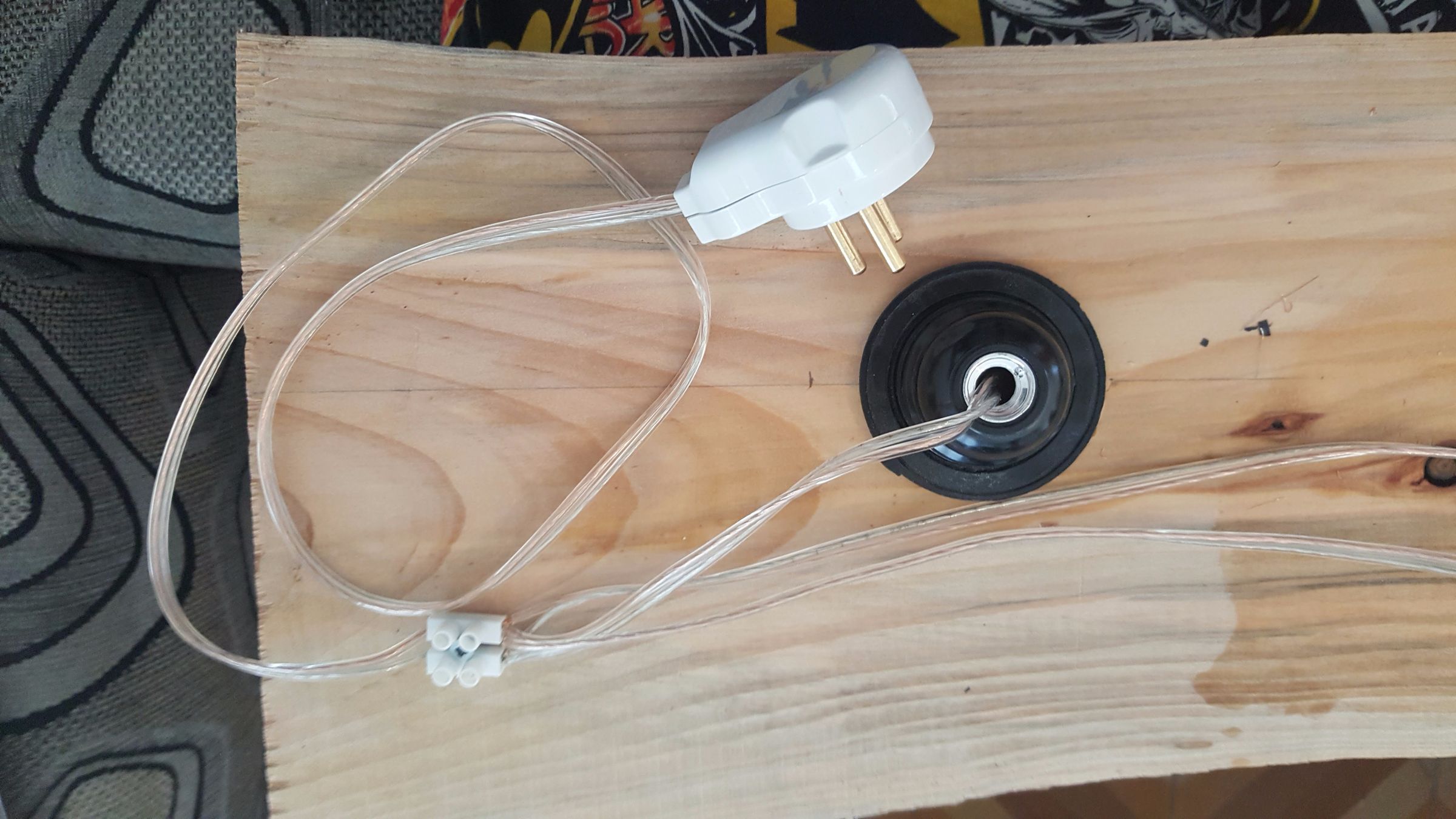 Natural Wood Light Fixture : 4 Steps (with Pictures) - Instructables