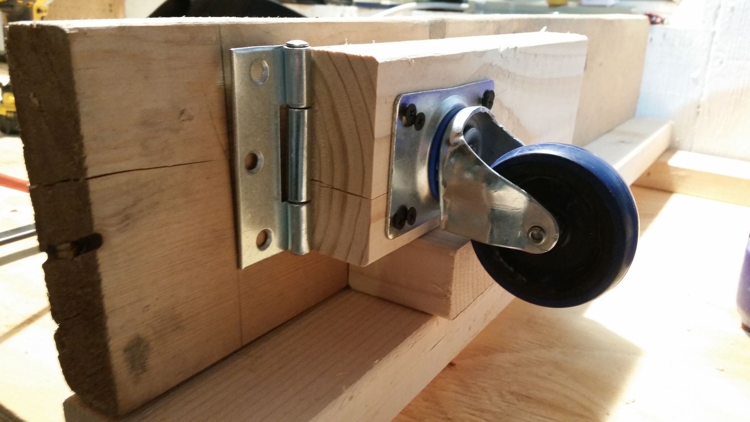 2x4 Work Bench With Nested Rolling Assembly Table : 10 Steps (with ...