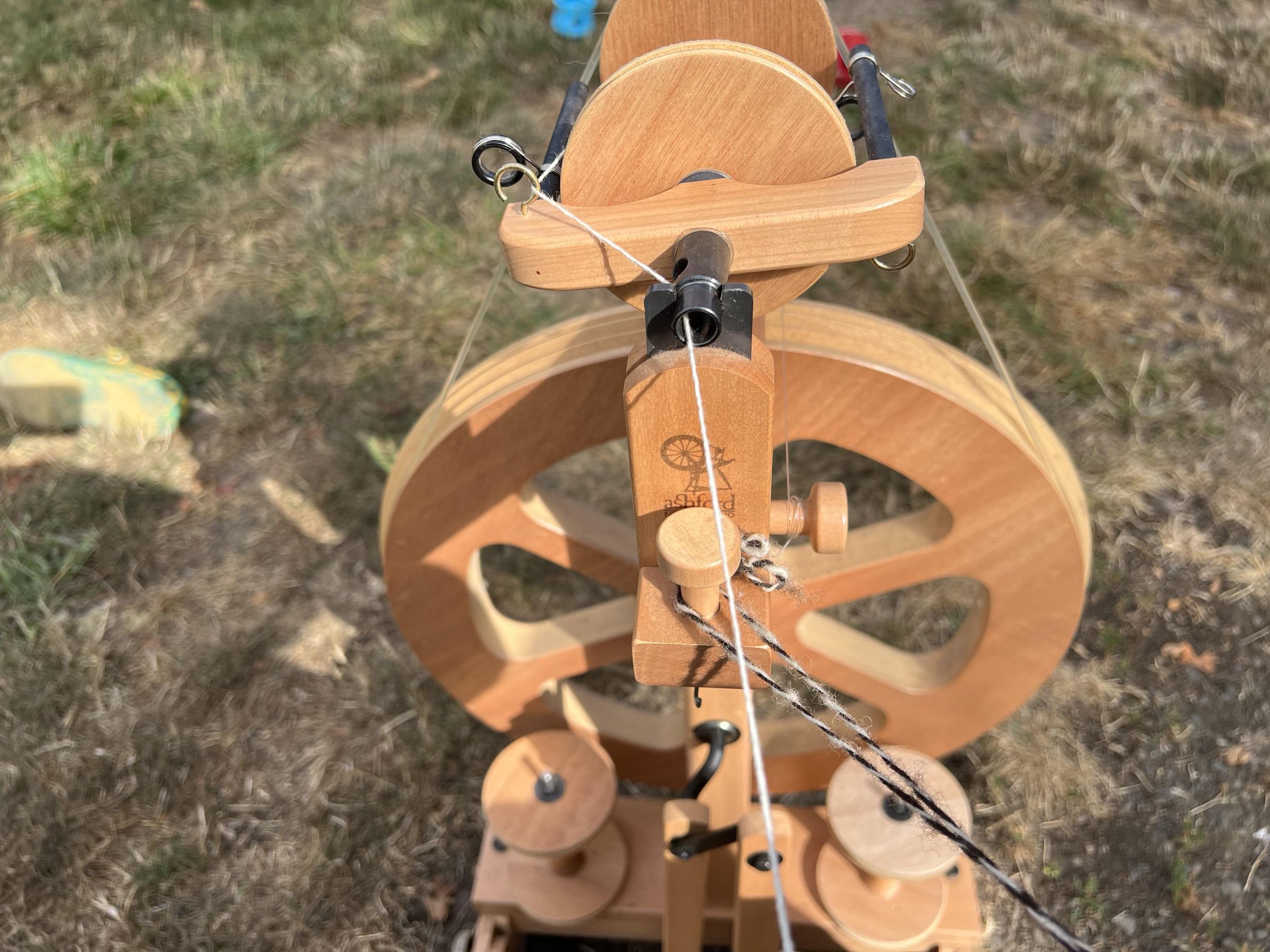 Spinning Wool Fiber : 5 Steps (with Pictures) - Instructables