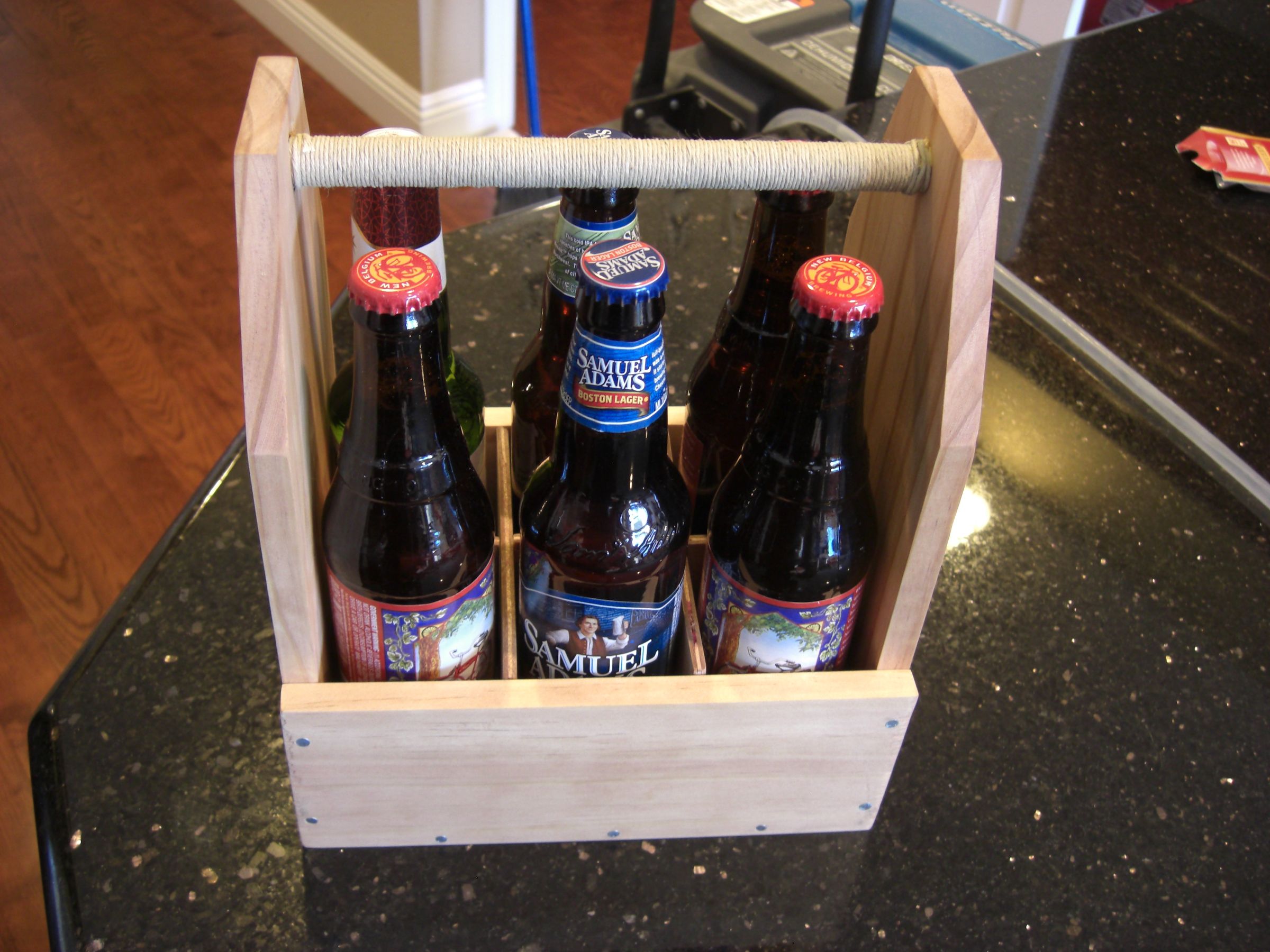 Wooden 6 Pack Holder : 11 Steps (with Pictures) - Instructables