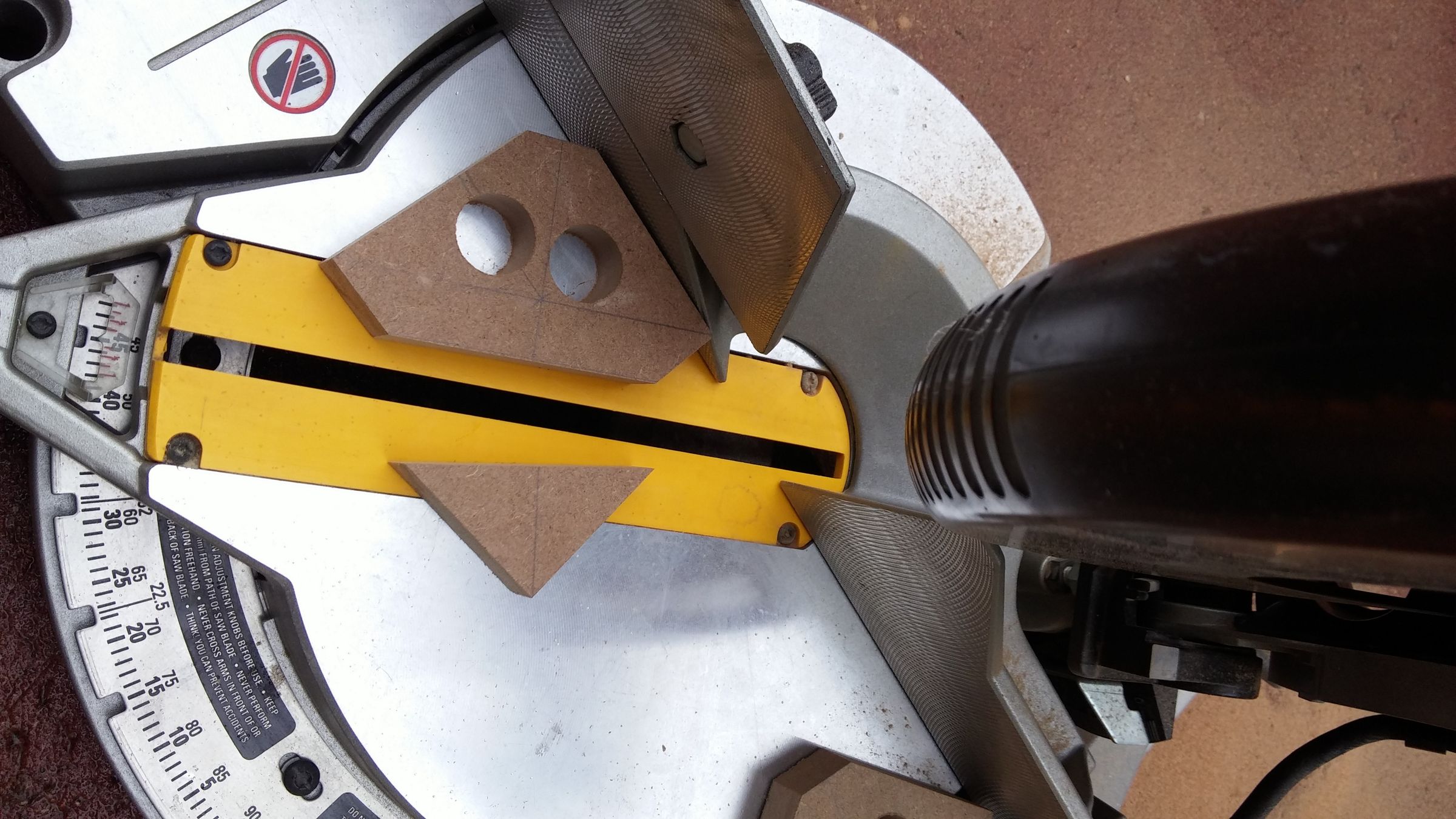 Corner Clamp Jig : 4 Steps (with Pictures) - Instructables