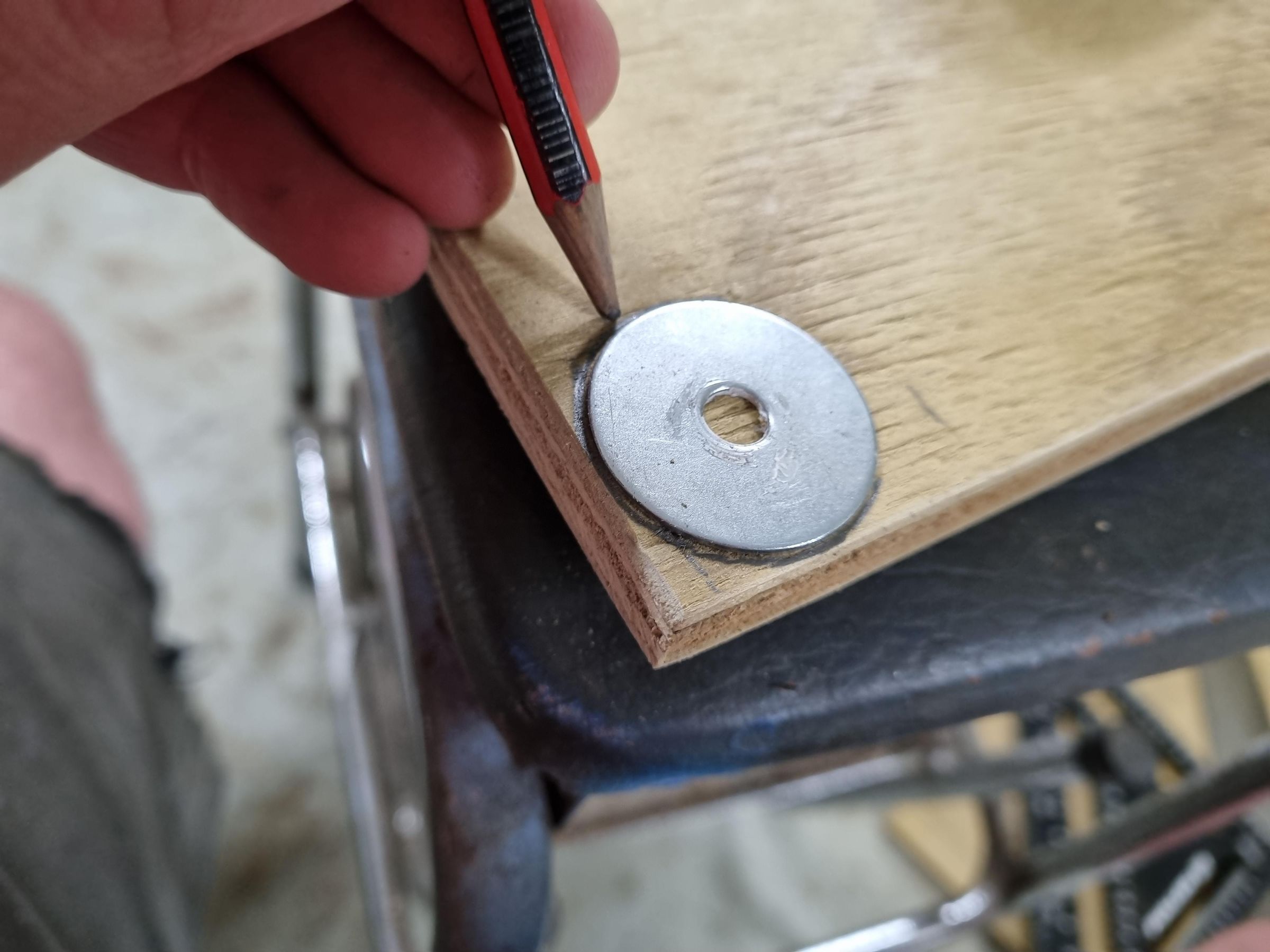 Cat Scratch Wheel : 8 Steps (with Pictures) - Instructables
