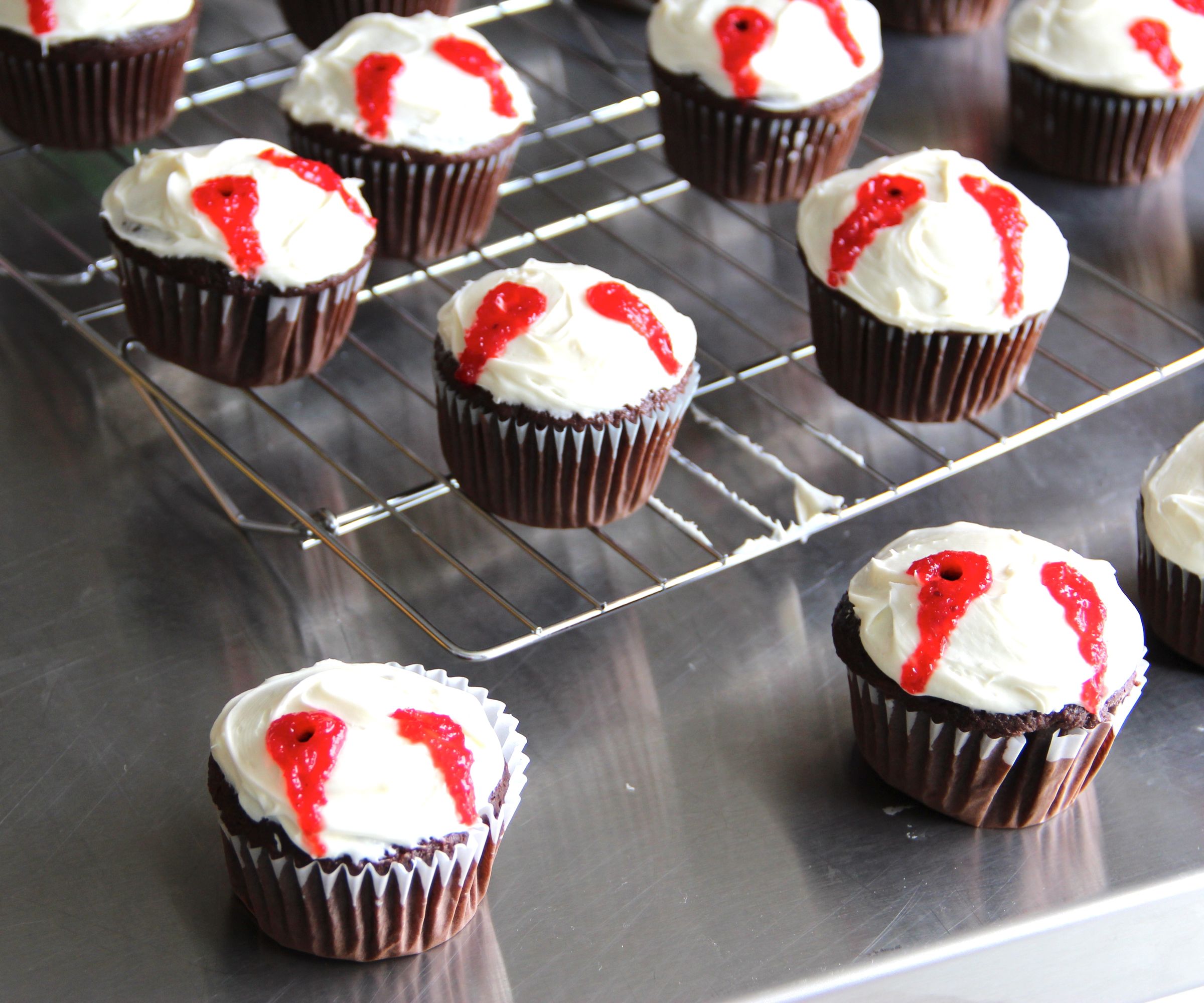 Vampire Bite Cupcakes : 5 Steps (with Pictures) - Instructables