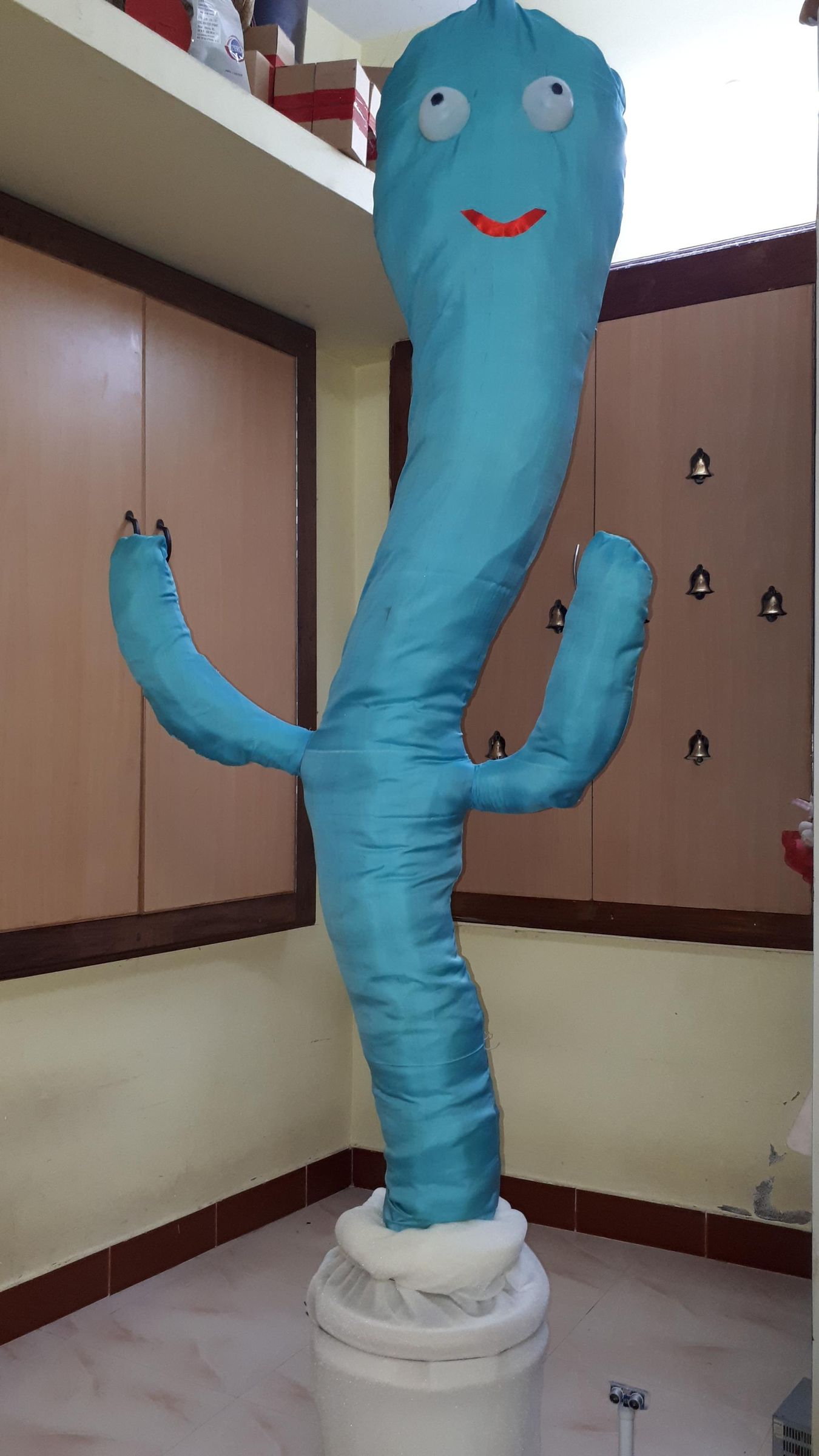 7 Feet Dancing Cactus : 27 Steps (with Pictures) - Instructables