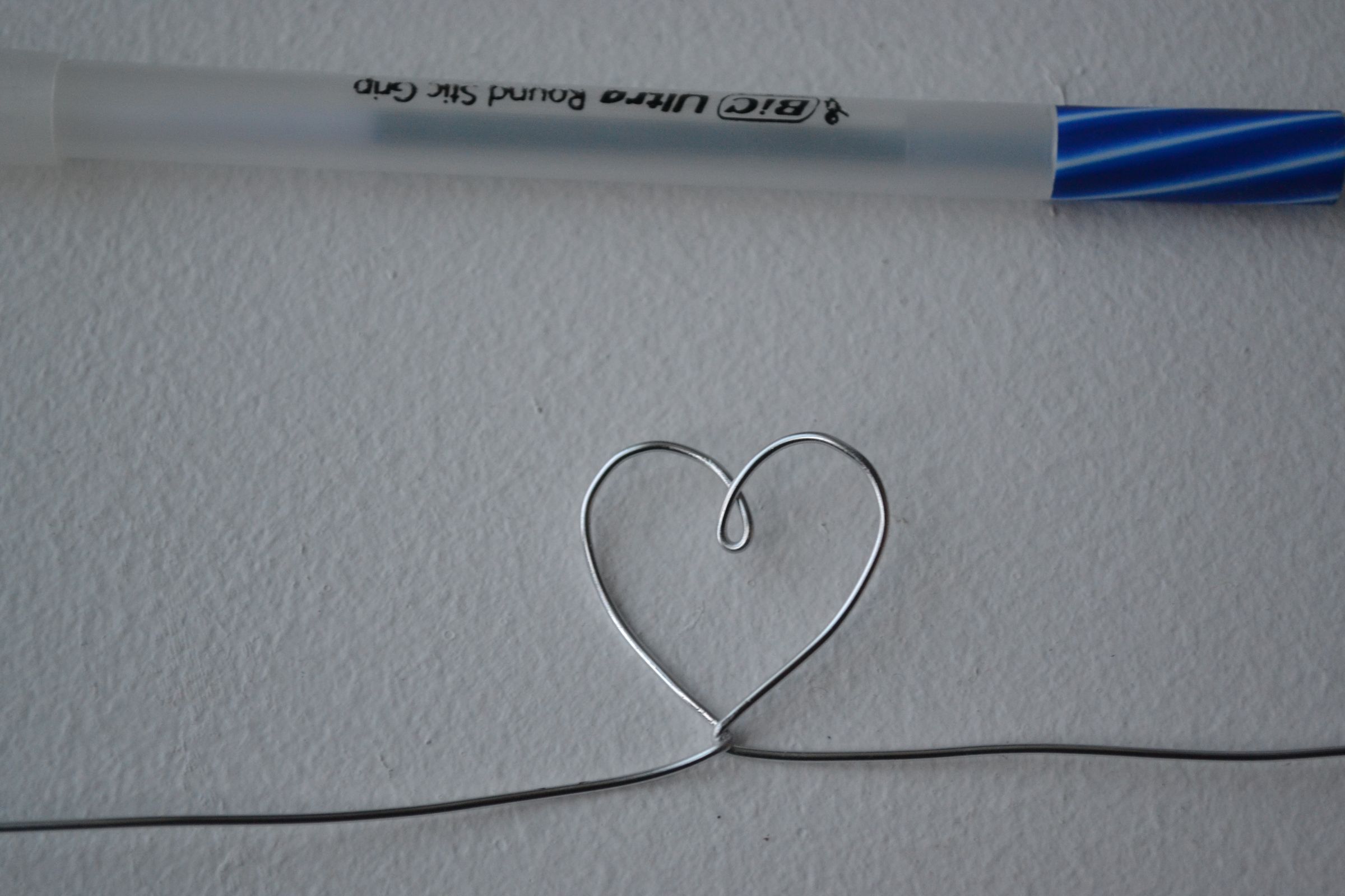 Wire Winged Heart Pendant : 10 Steps (with Pictures) - Instructables