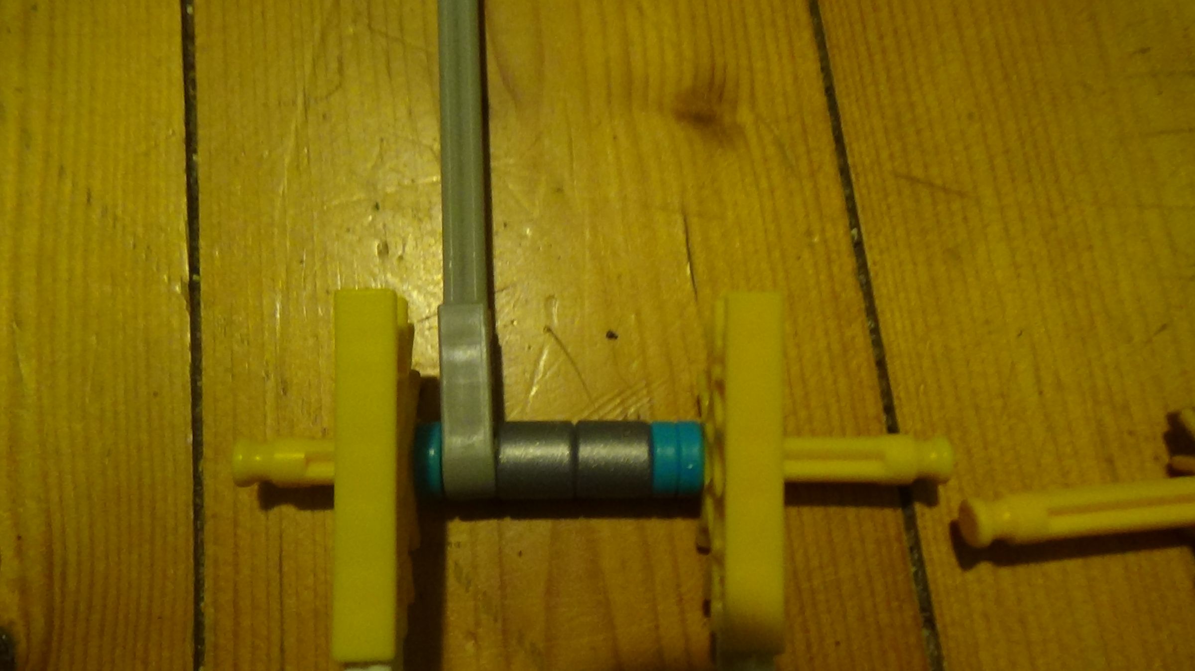 Halloween Motorised Swinging Axe : 11 Steps (with Pictures) - Instructables