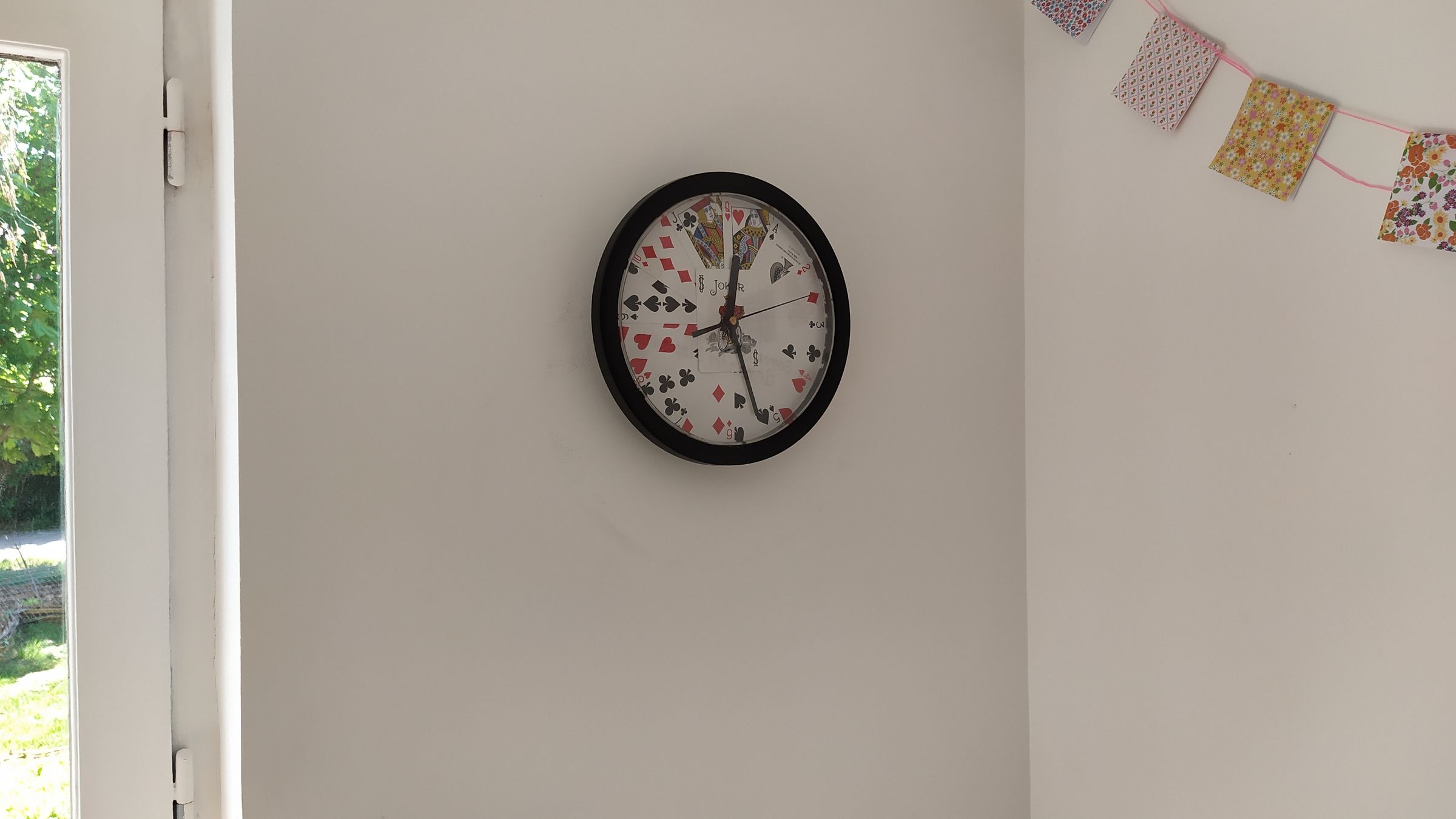 Playing Cards Clock : 7 Steps (with Pictures) - Instructables