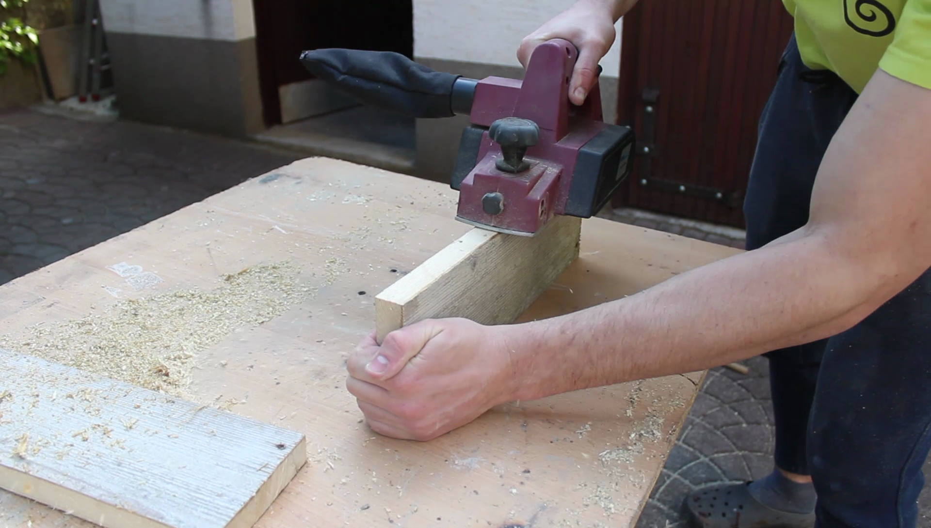 Make a Human Table : 5 Steps (with Pictures) - Instructables