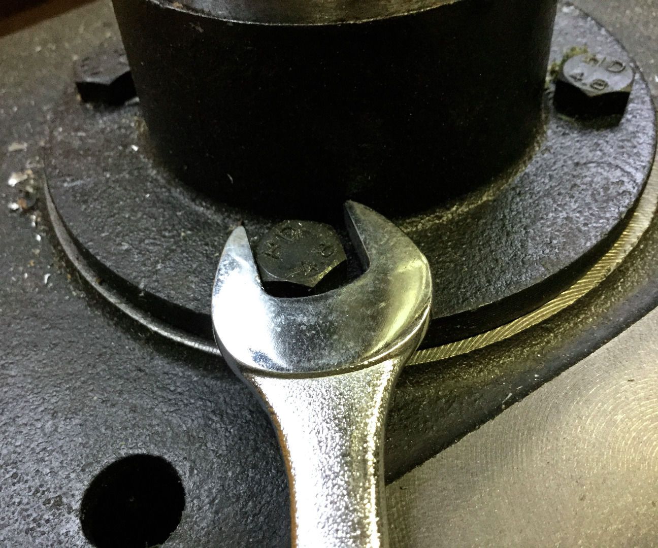 Wrong Size Wrench? No Problem! (with Pictures) - Instructables