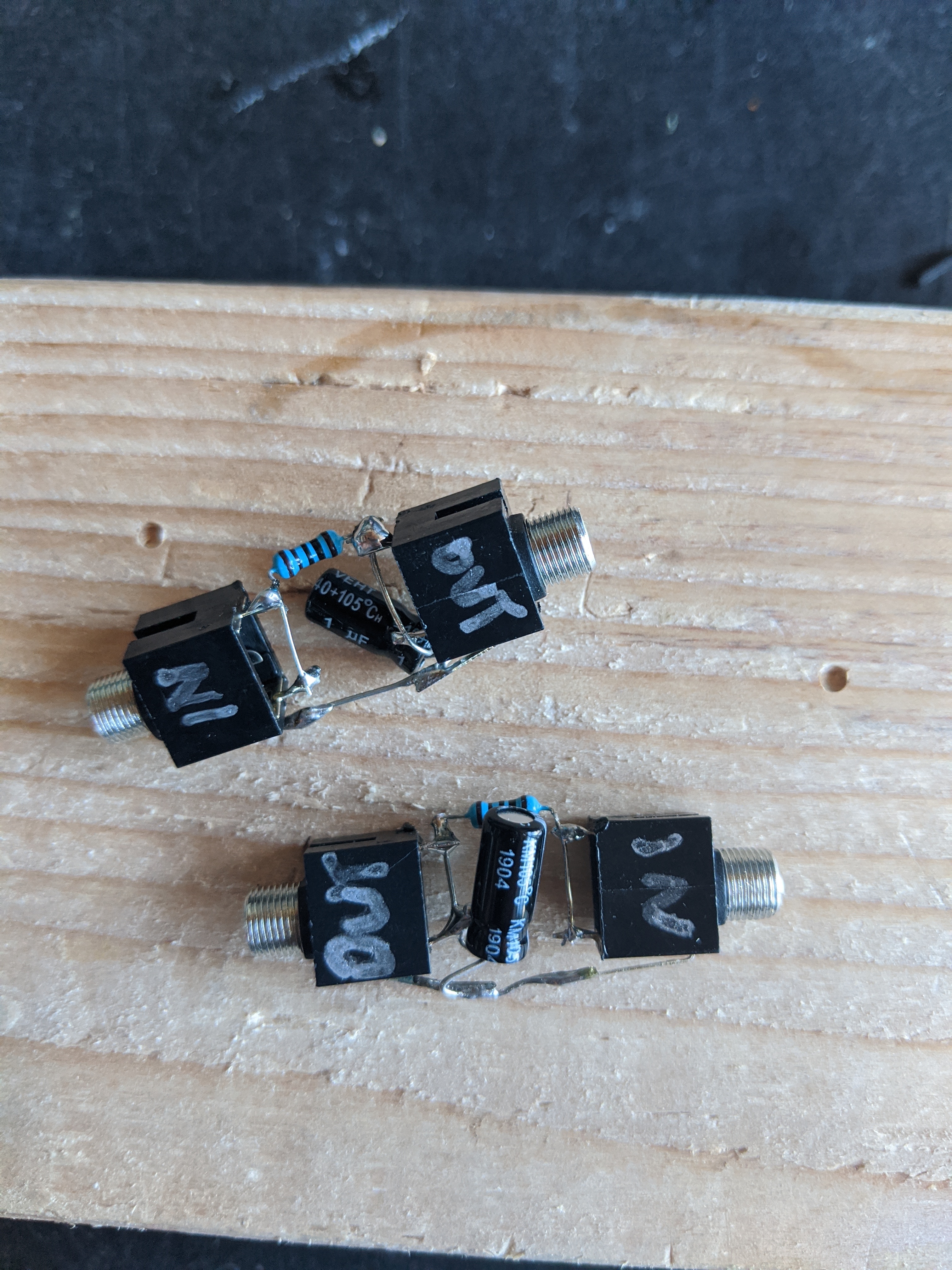 Passive Low Pass Filter for Audio Circuits (Free-Form RC Filter) : 6 ...