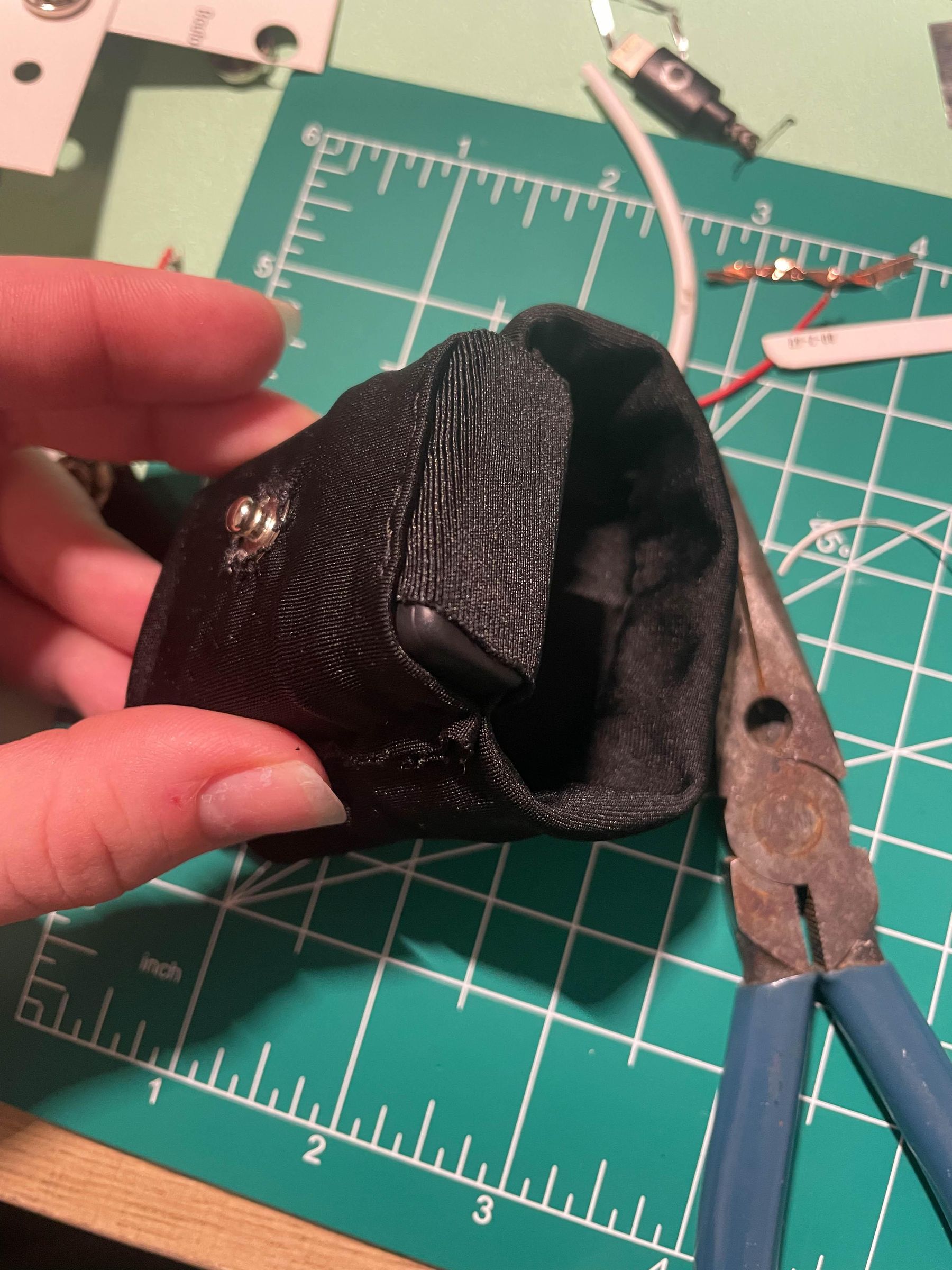 Half-Life Alyx Inspired Ammo Counter Glove for Nerf Gun Wars : 11 Steps ...
