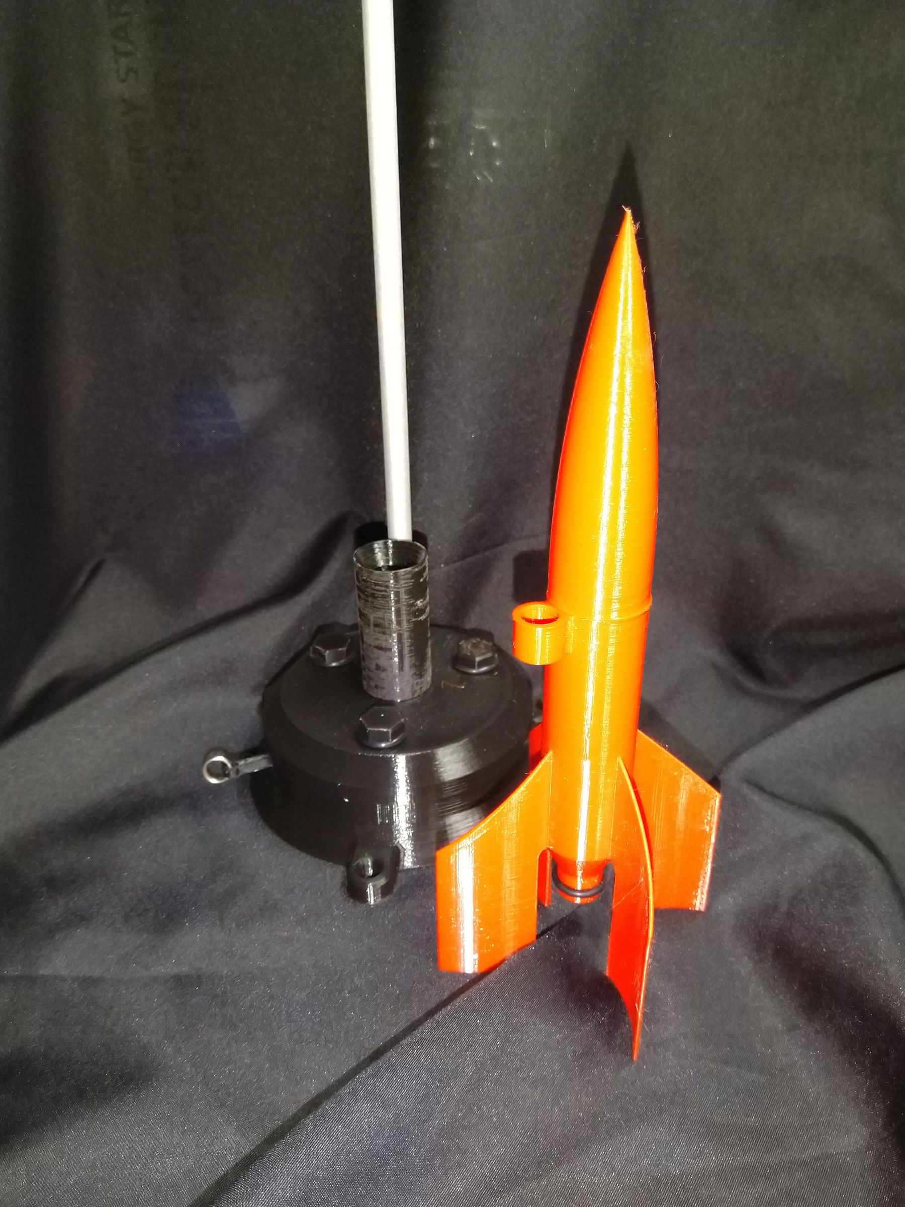 3D Printed CO2 Canister Rockets and Launchpad : 10 Steps (with Pictures ...