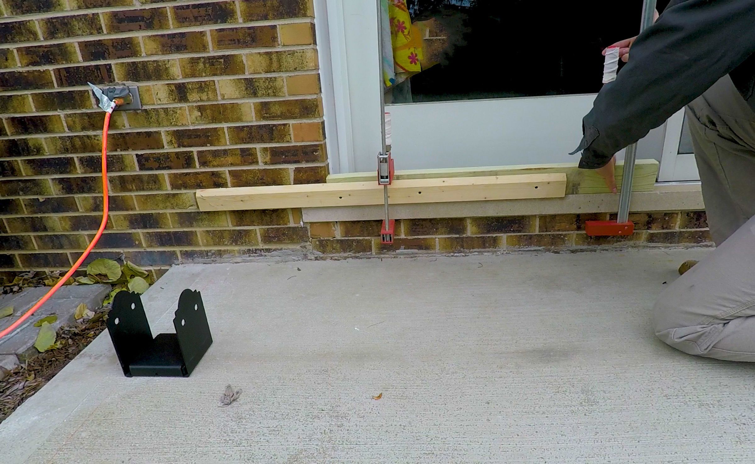 How to Build a Pergola on a Concrete Patio in Two Days : 18 Steps (with ...