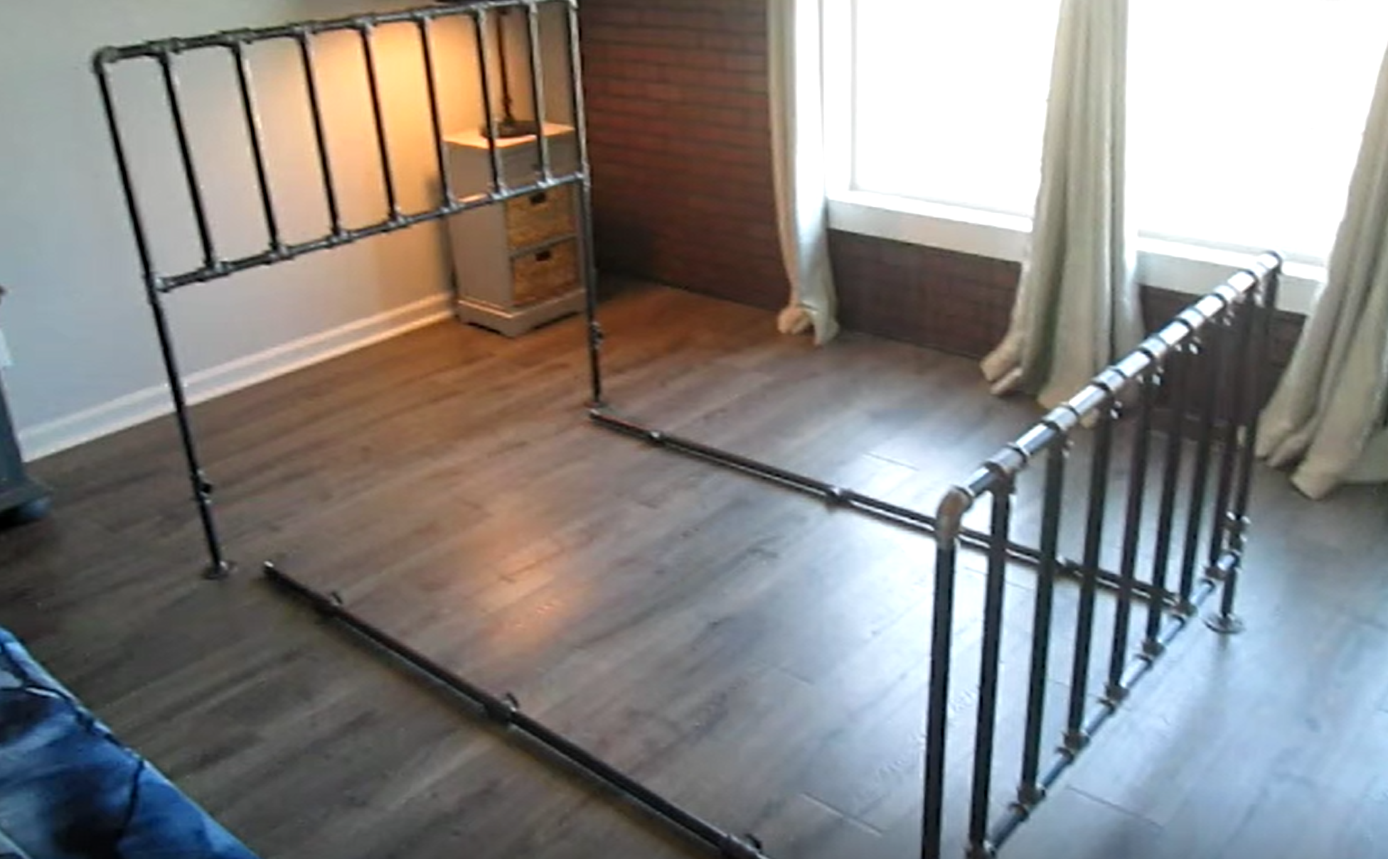 DIY Pipe Bed With NO Tools! : 7 Steps - Instructables