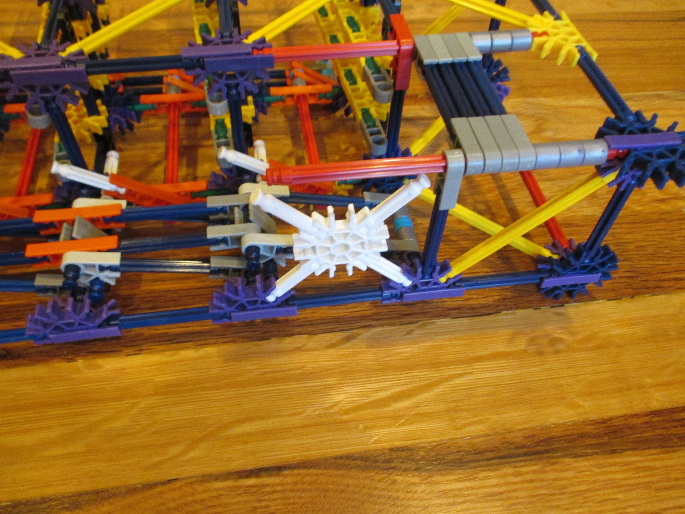 8-Ball Drawbridge Lift: a K'nex Ball Machine Lift : 17 Steps ...
