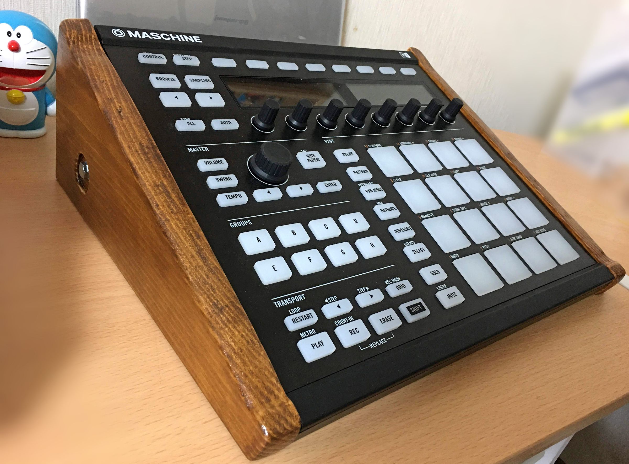 Elevated Wood Side Panels for Maschine : 7 Steps (with Pictures ...