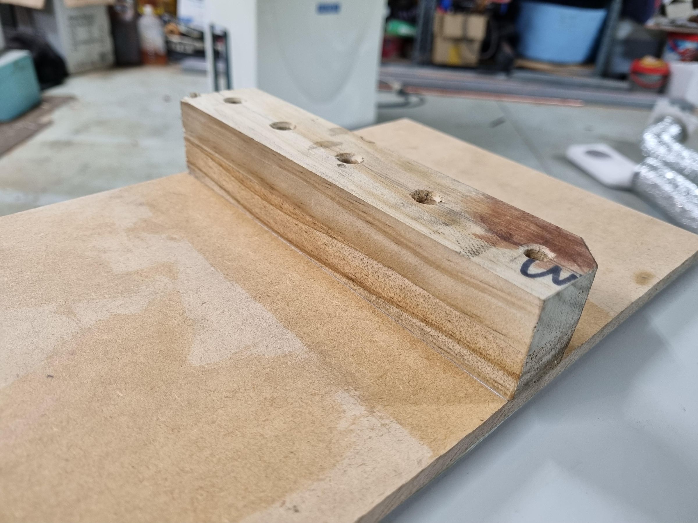 Offcut Shooting Board : 9 Steps (with Pictures) - Instructables