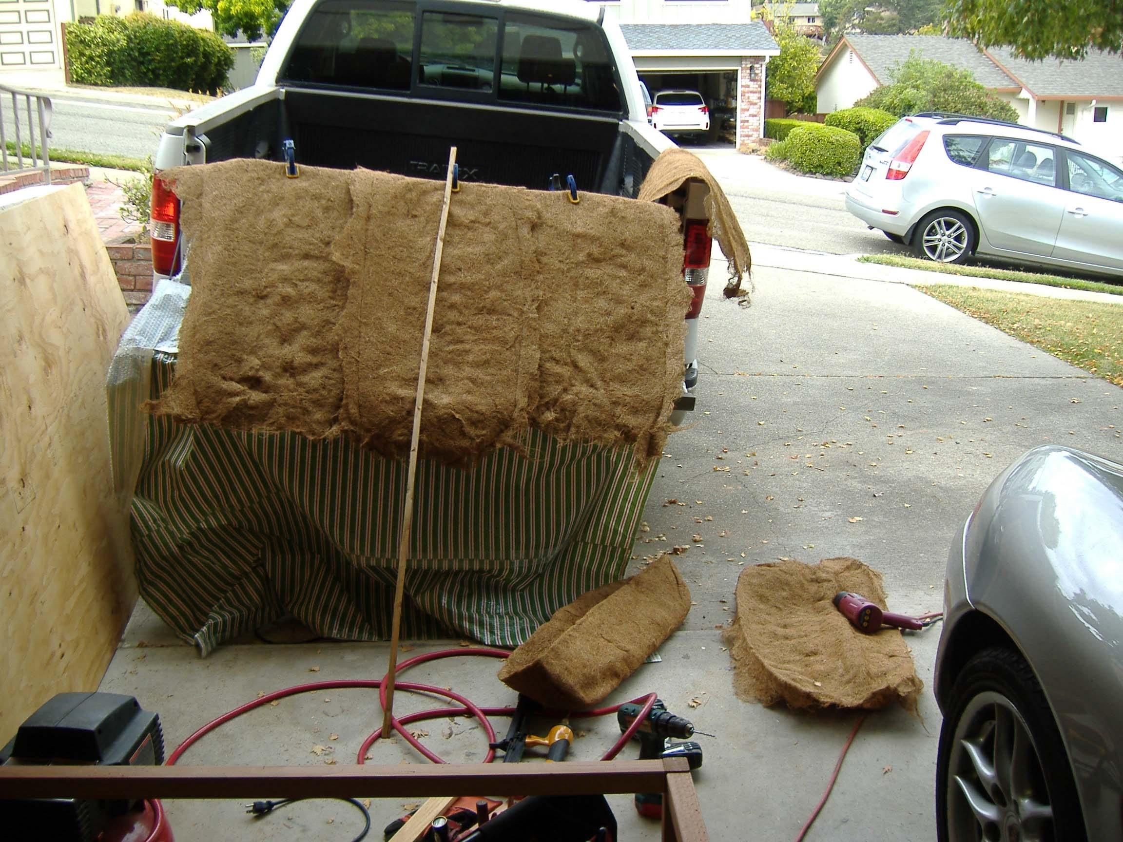 Half Timbered Thatched Roof Chicken Coop Treehouse : 4 Steps (with ...
