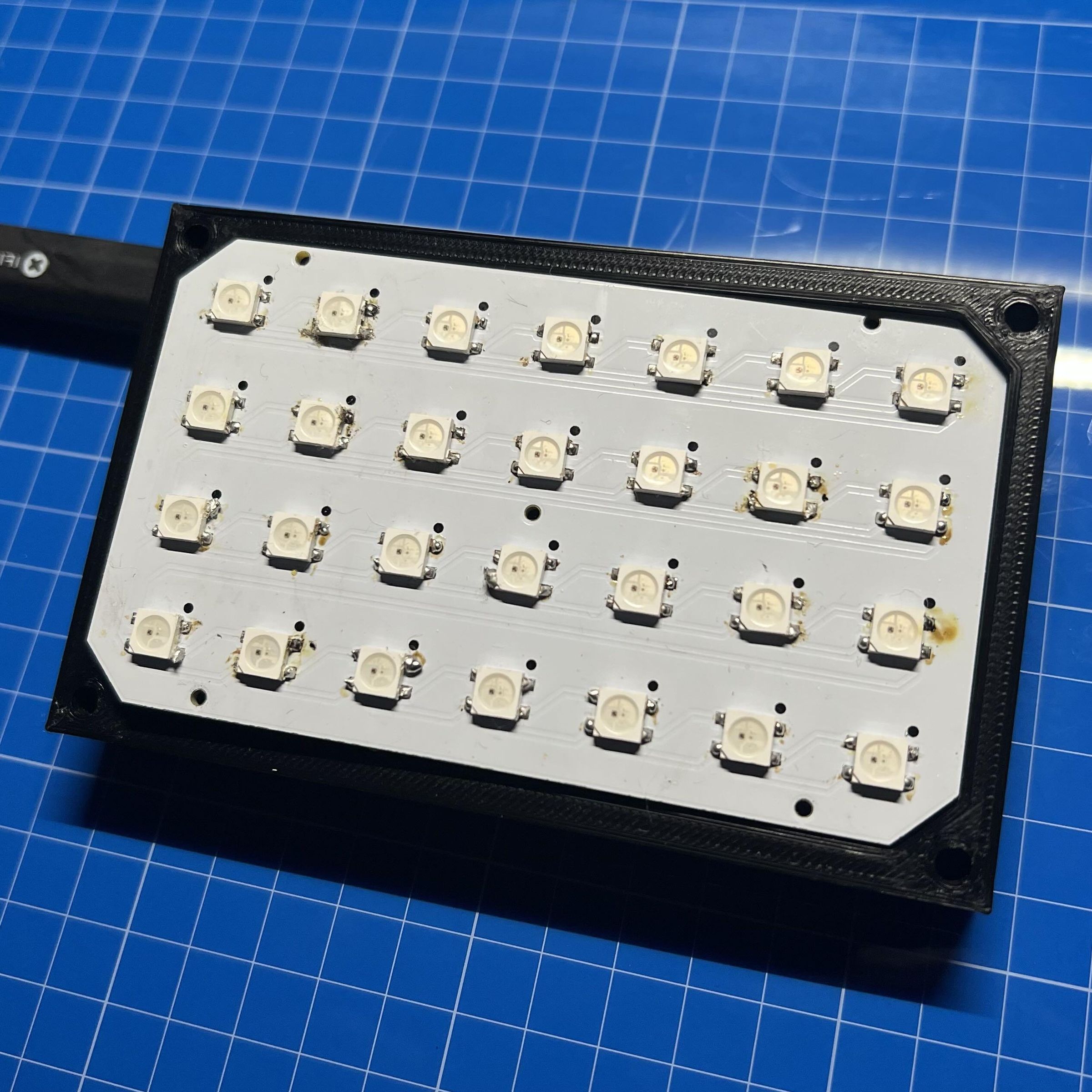 Contrib Cal Github Desk Gadget : 7 Steps (with Pictures) - Instructables