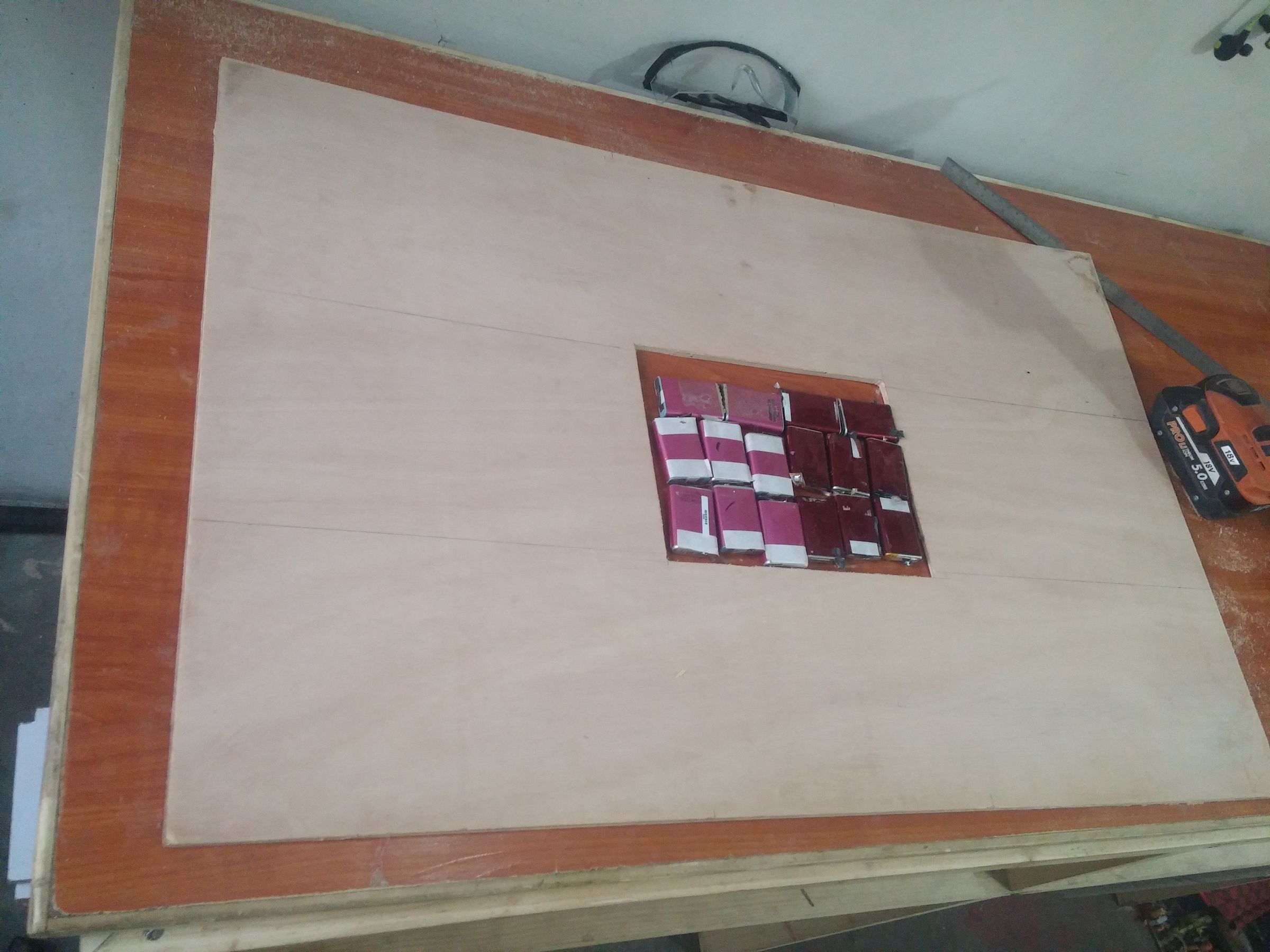 DIY PORTABLE WORK STATION : 13 Steps (with Pictures) - Instructables