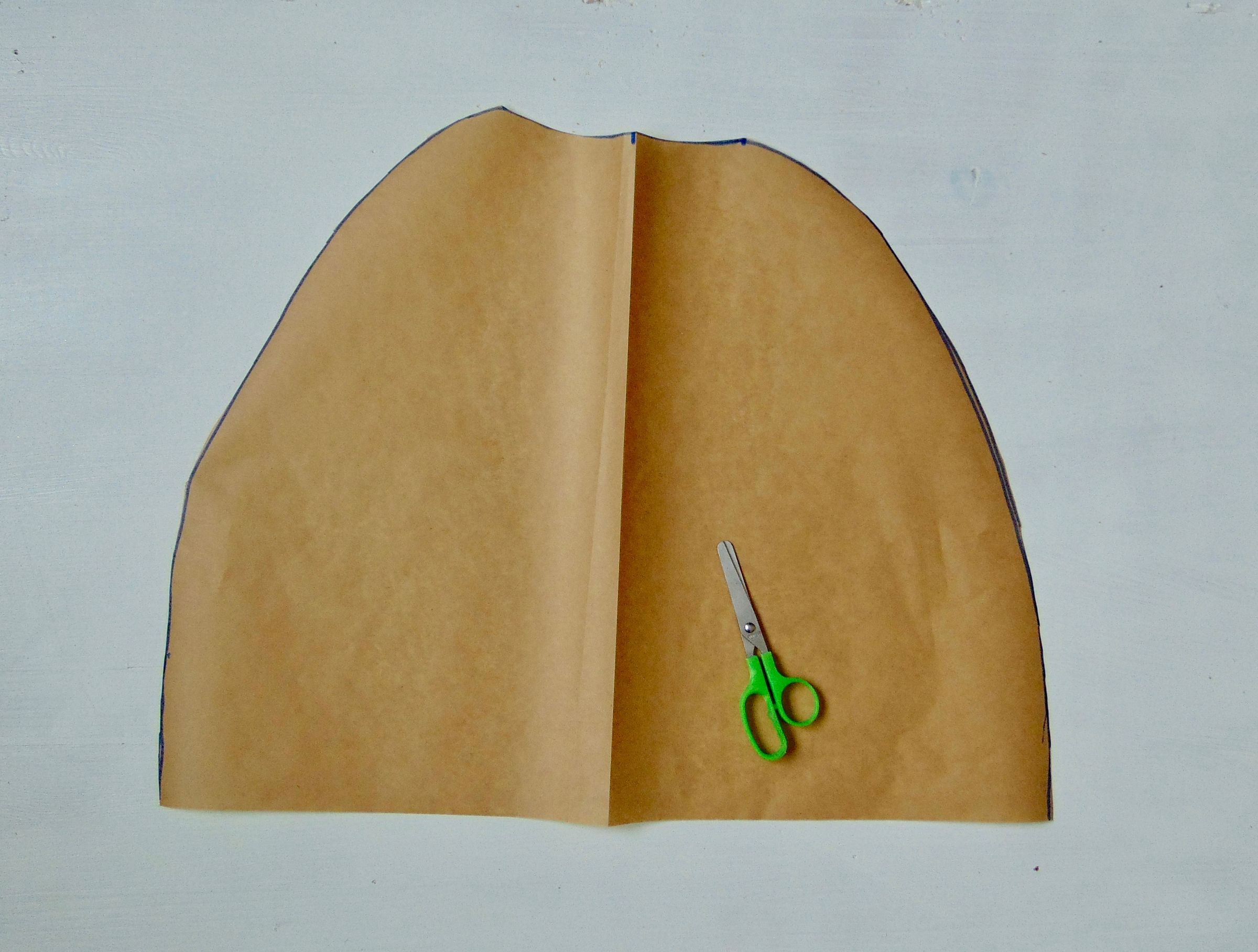 Warm Cloak From an Old Blanket : 12 Steps (with Pictures) - Instructables